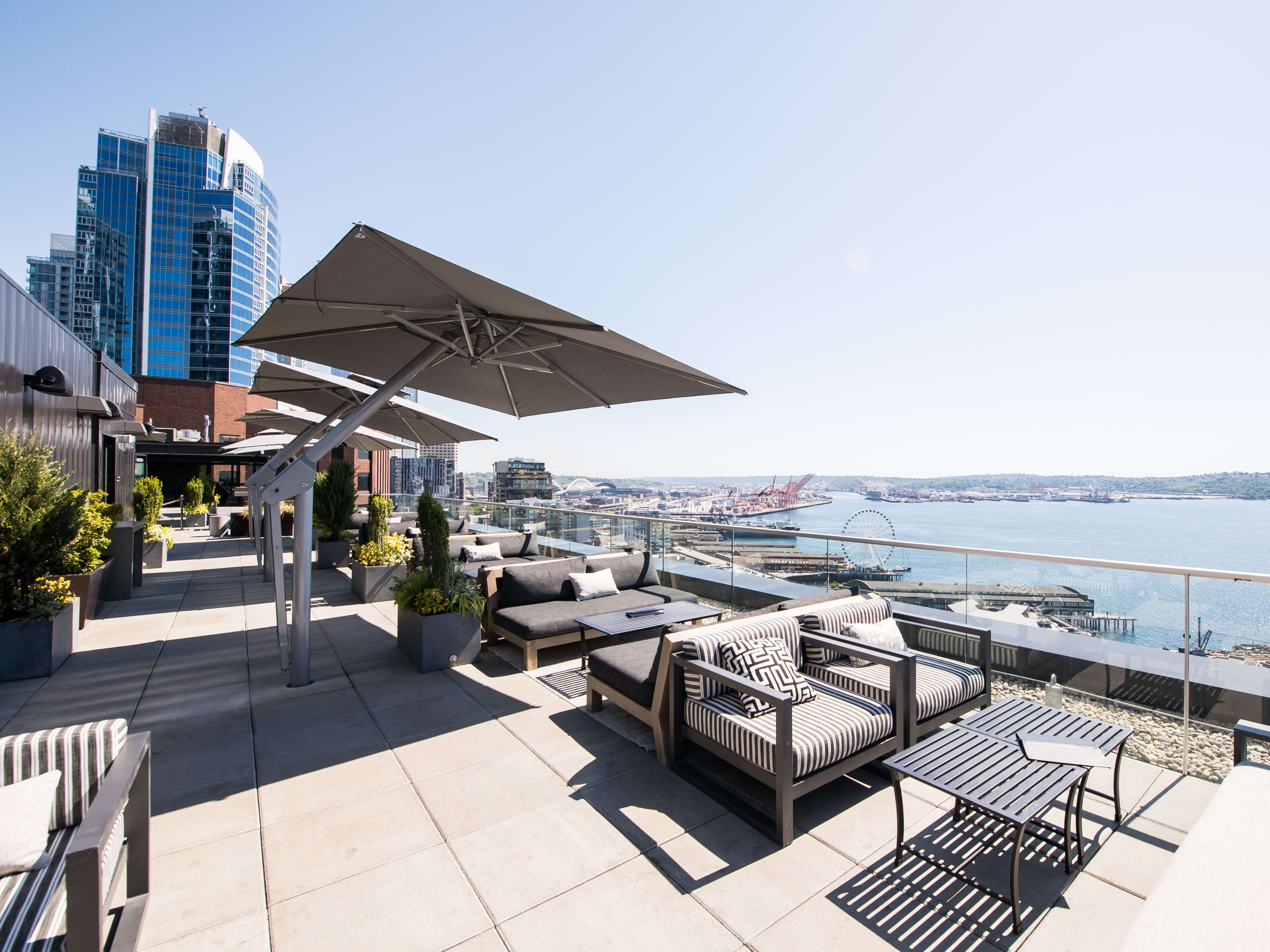 The Best Places To Eat & Drink By The Water - Seattle - The Infatuation