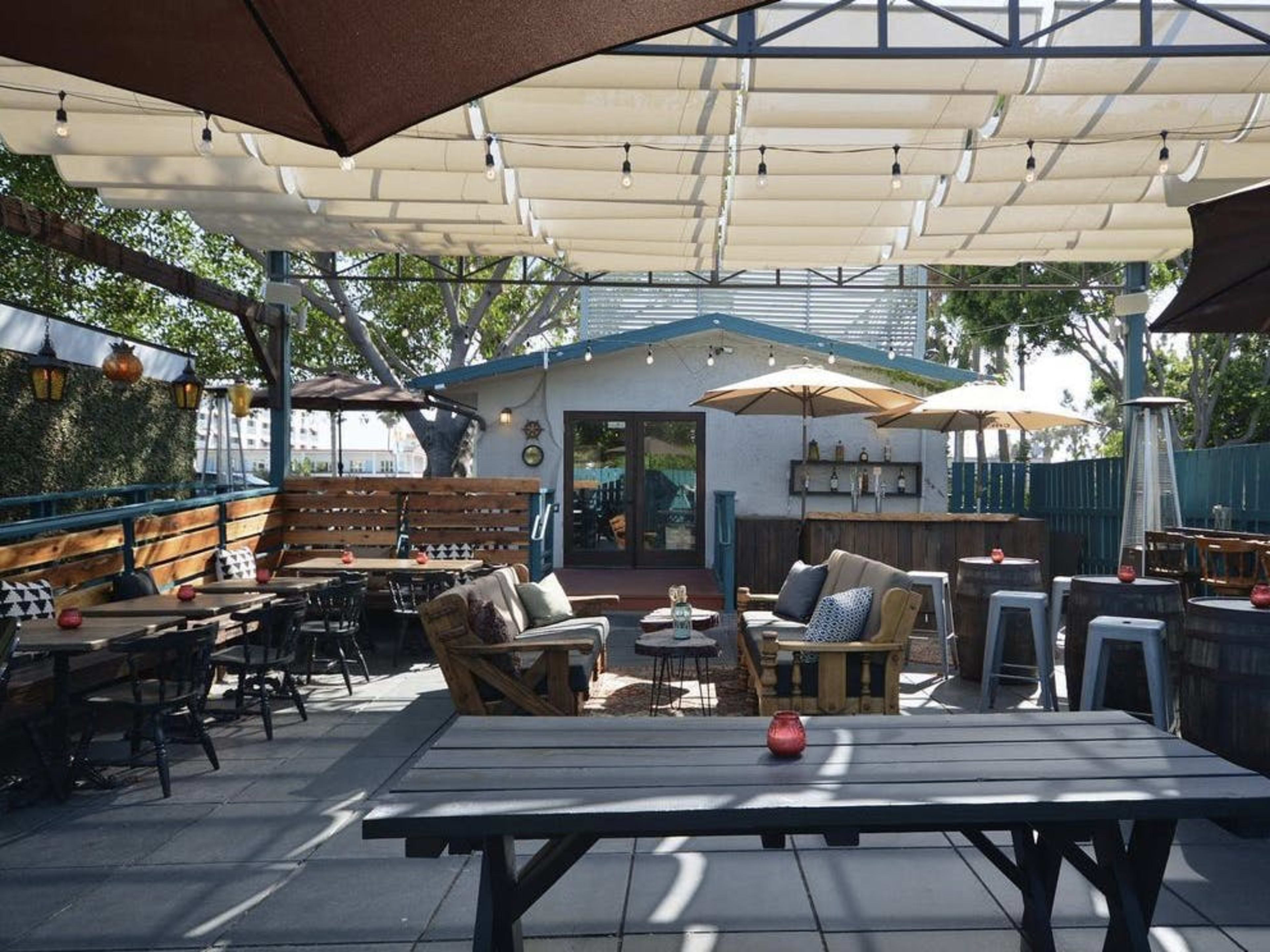 Where To Go On A First Date In LA Right Now - Los Angeles - The Infatuation