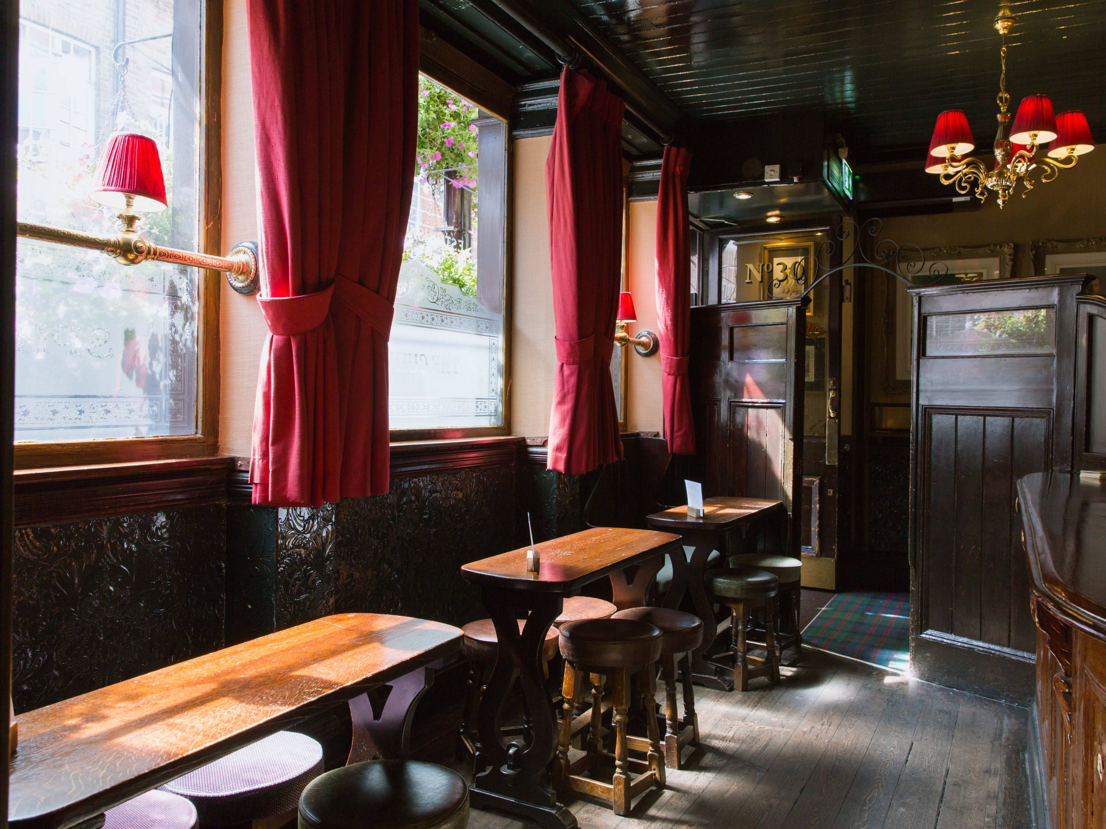 The Guinea Grill - Mayfair - London - The Infatuation