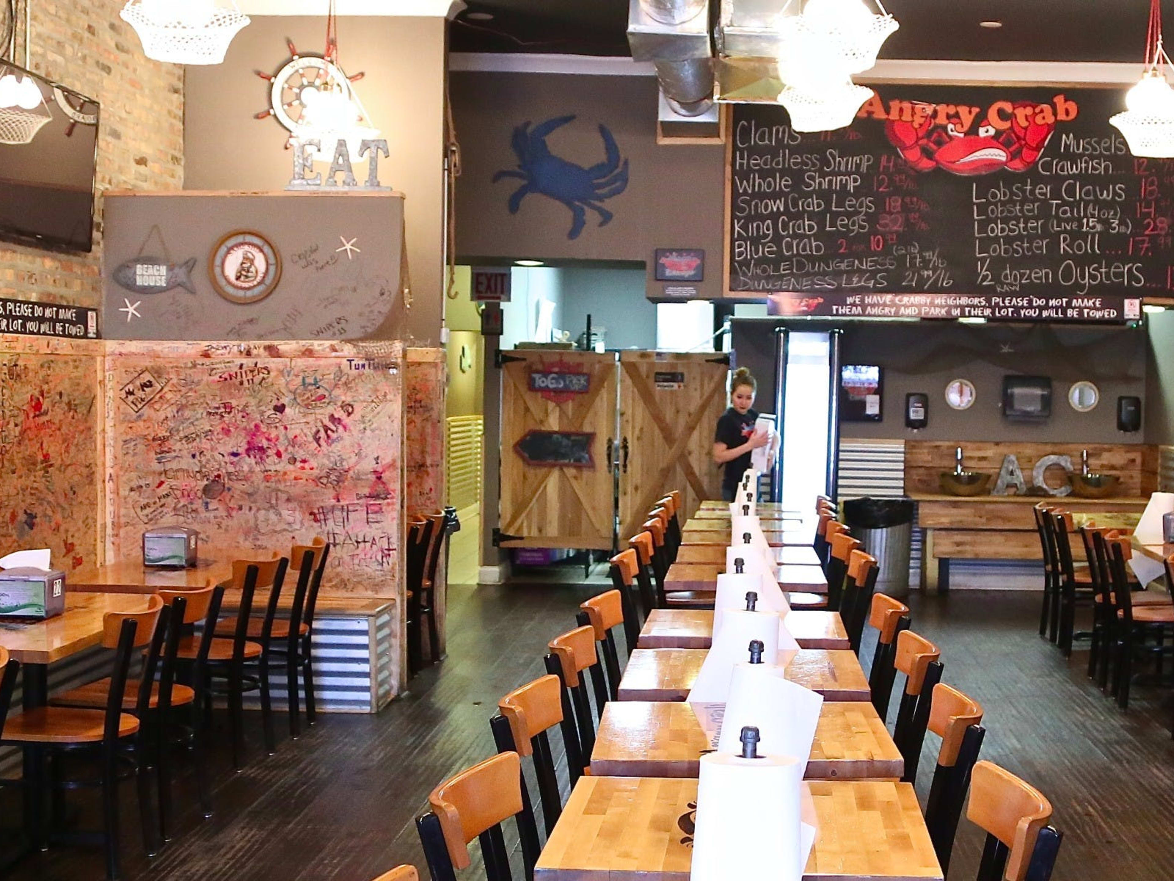 The Best Chicago Walk-In Only Restaurants For When You Didn’t Make A ...