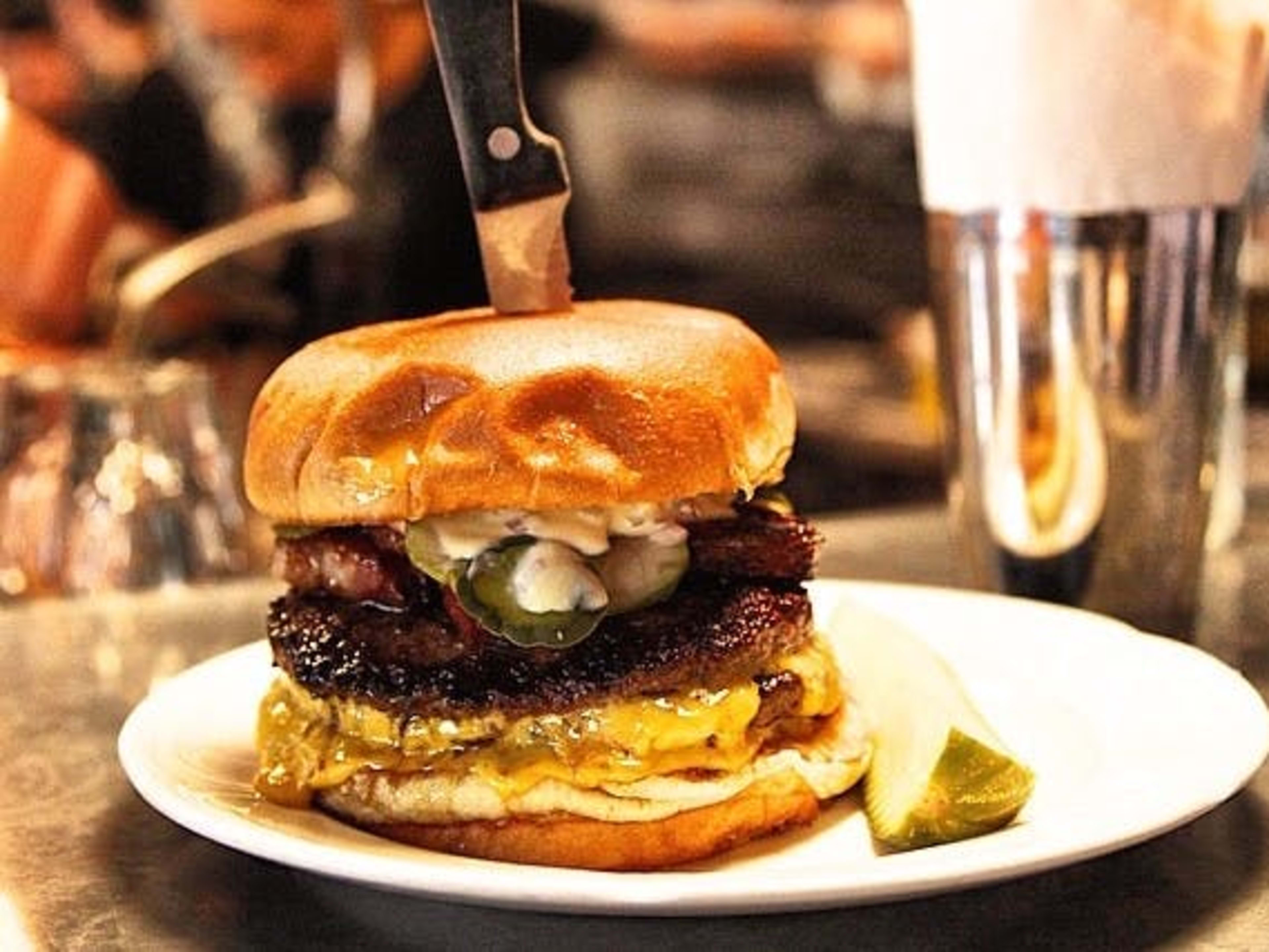 Au Cheval Review - West Loop - Chicago - The Infatuation