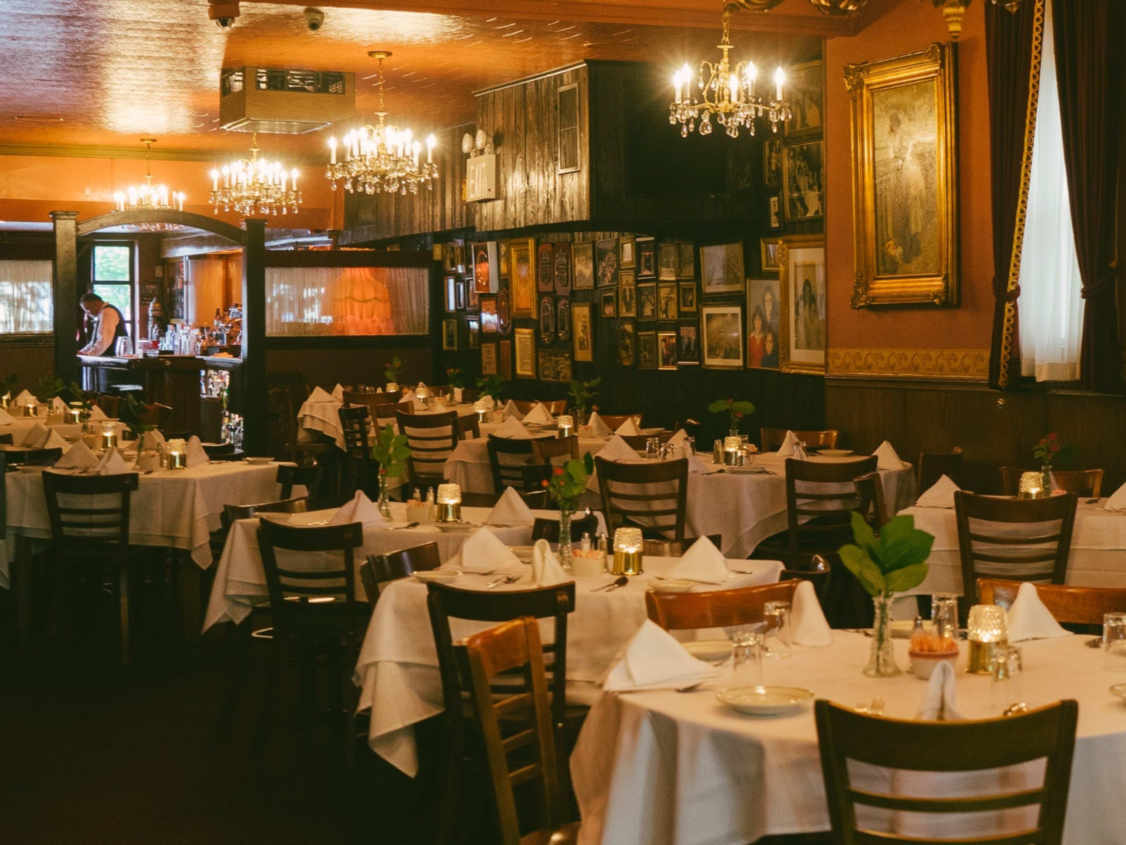 Bamonte’s - Williamsburg - New York - The Infatuation