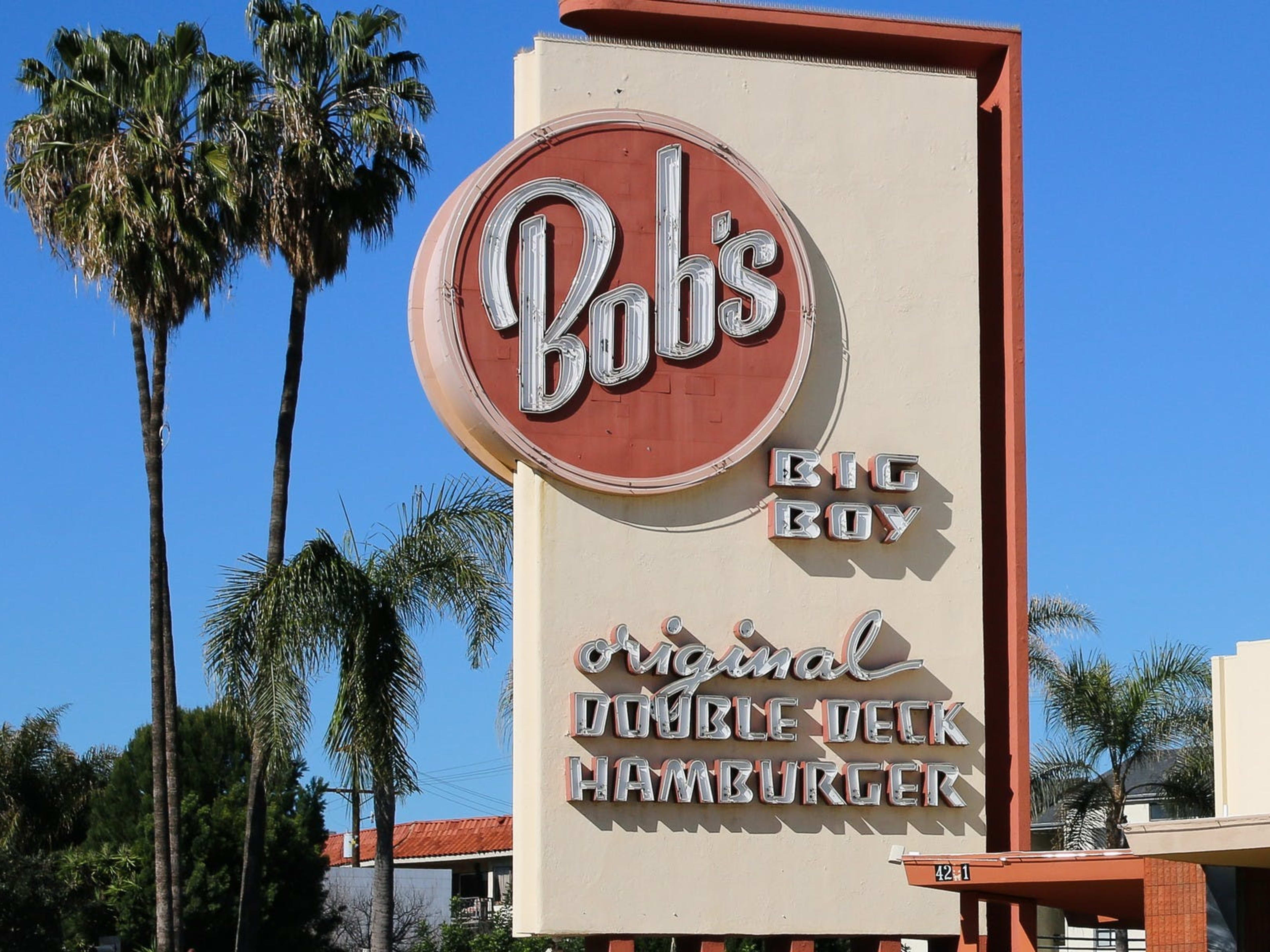 Bob s Big Boy Burbank Los Angeles The Infatuation