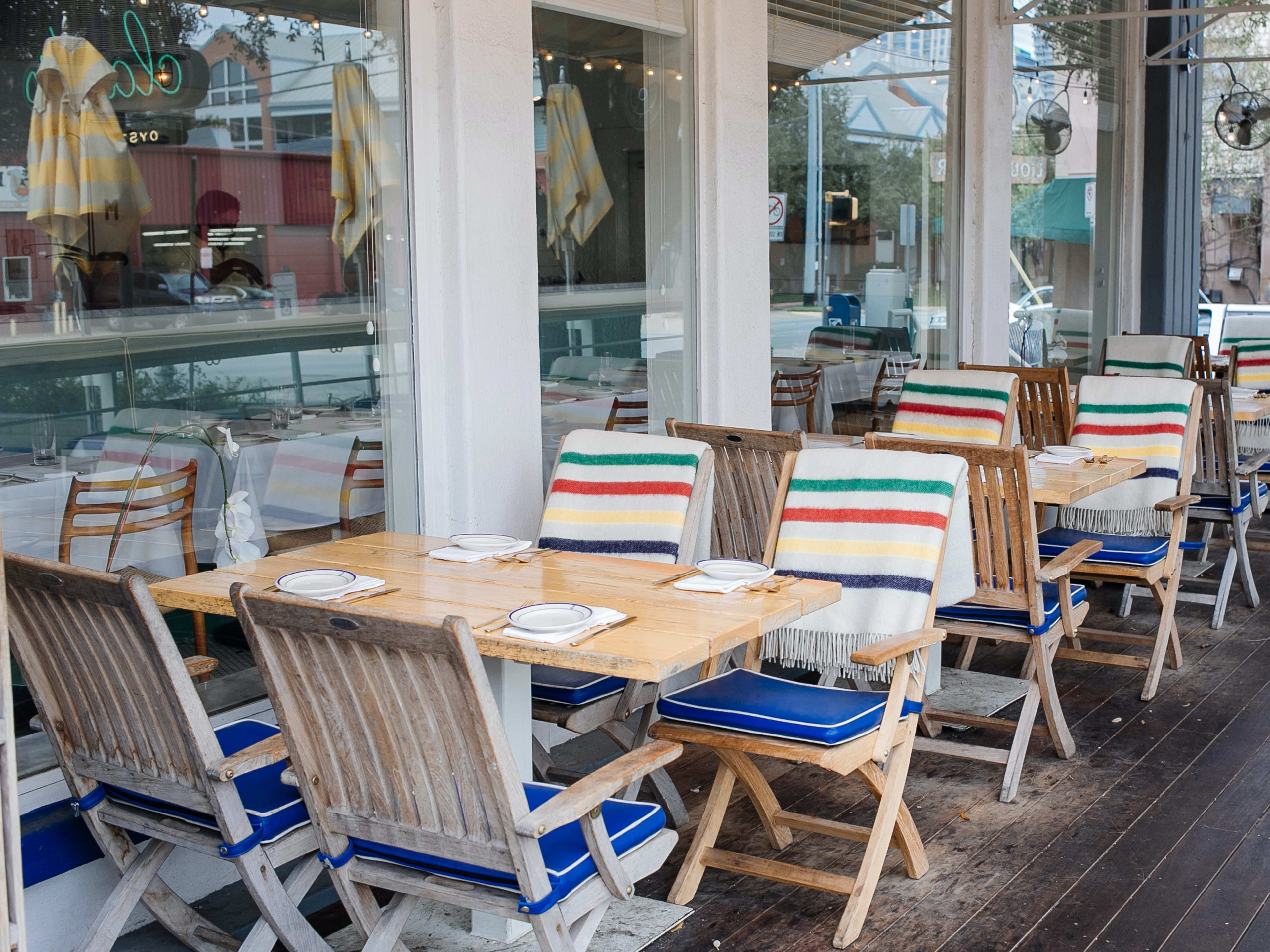 Clark’s Oyster Bar - Clarksville - Austin - The Infatuation