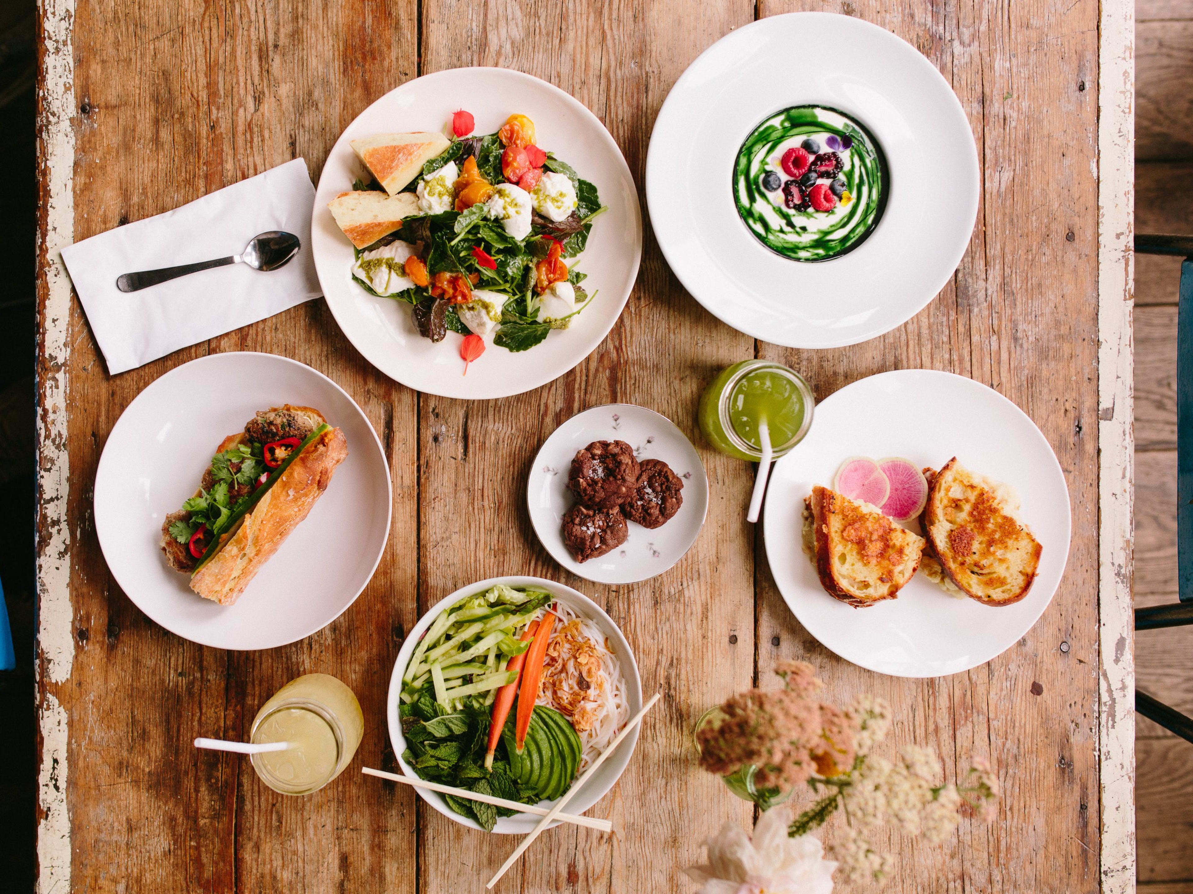 The Awkward Dinner Guide - Los Angeles - The Infatuation