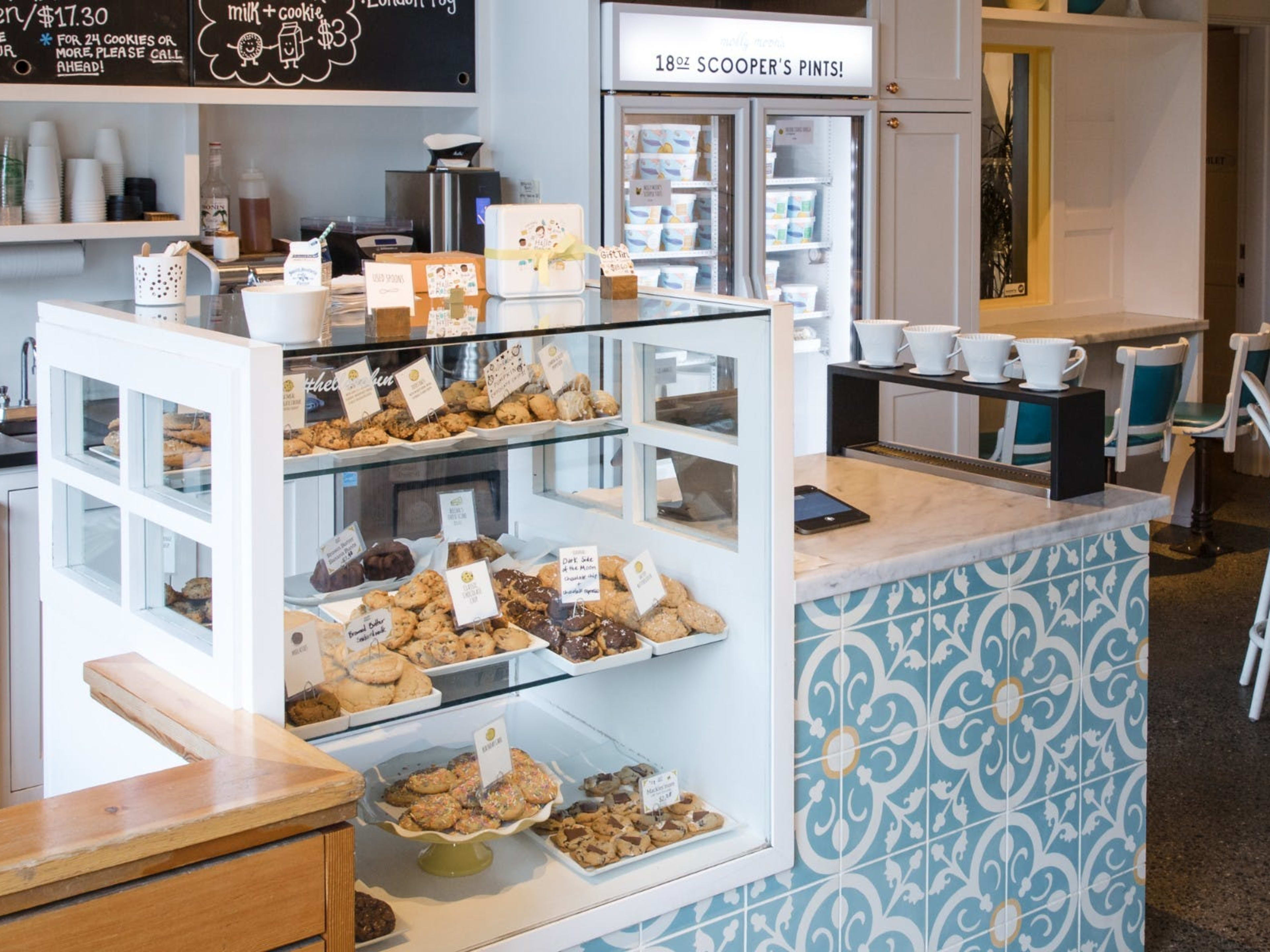 Hello Robin - Capitol Hill - Seattle - The Infatuation