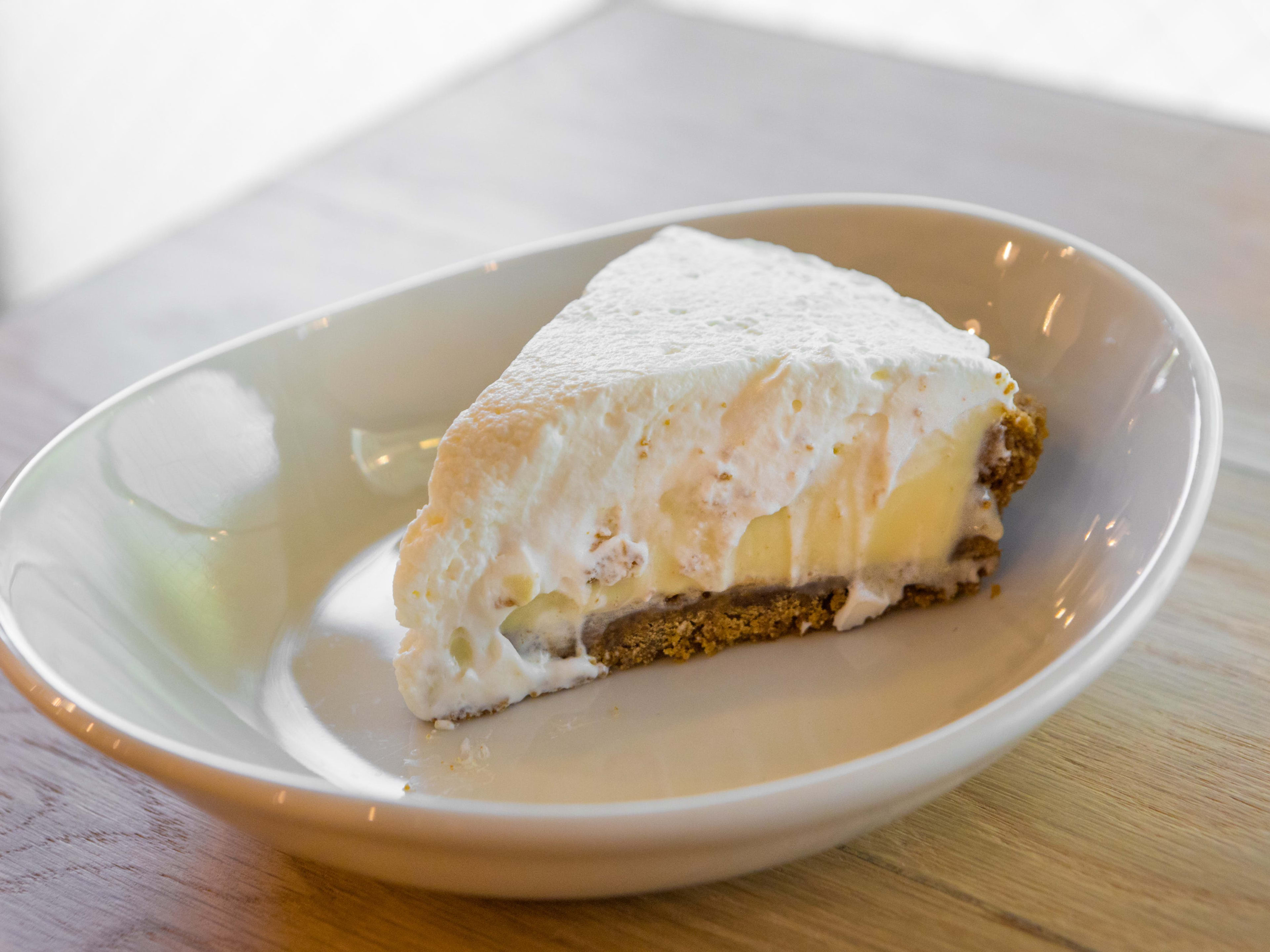 HiHo Cheeseburger Review - Santa Monica - Los Angeles - The Infatuation