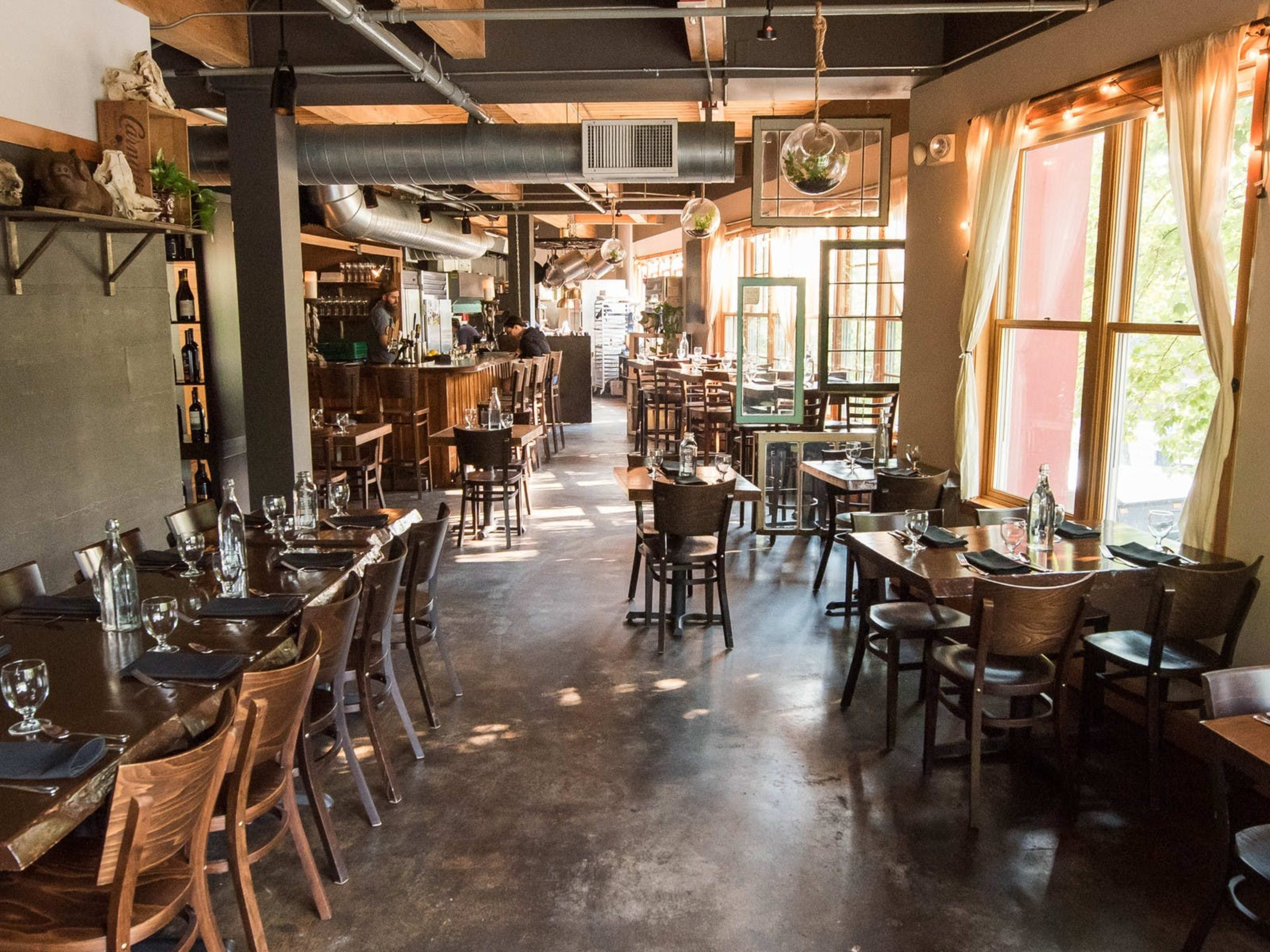 Quinn’s Pub Review - Capitol Hill - Seattle - The Infatuation