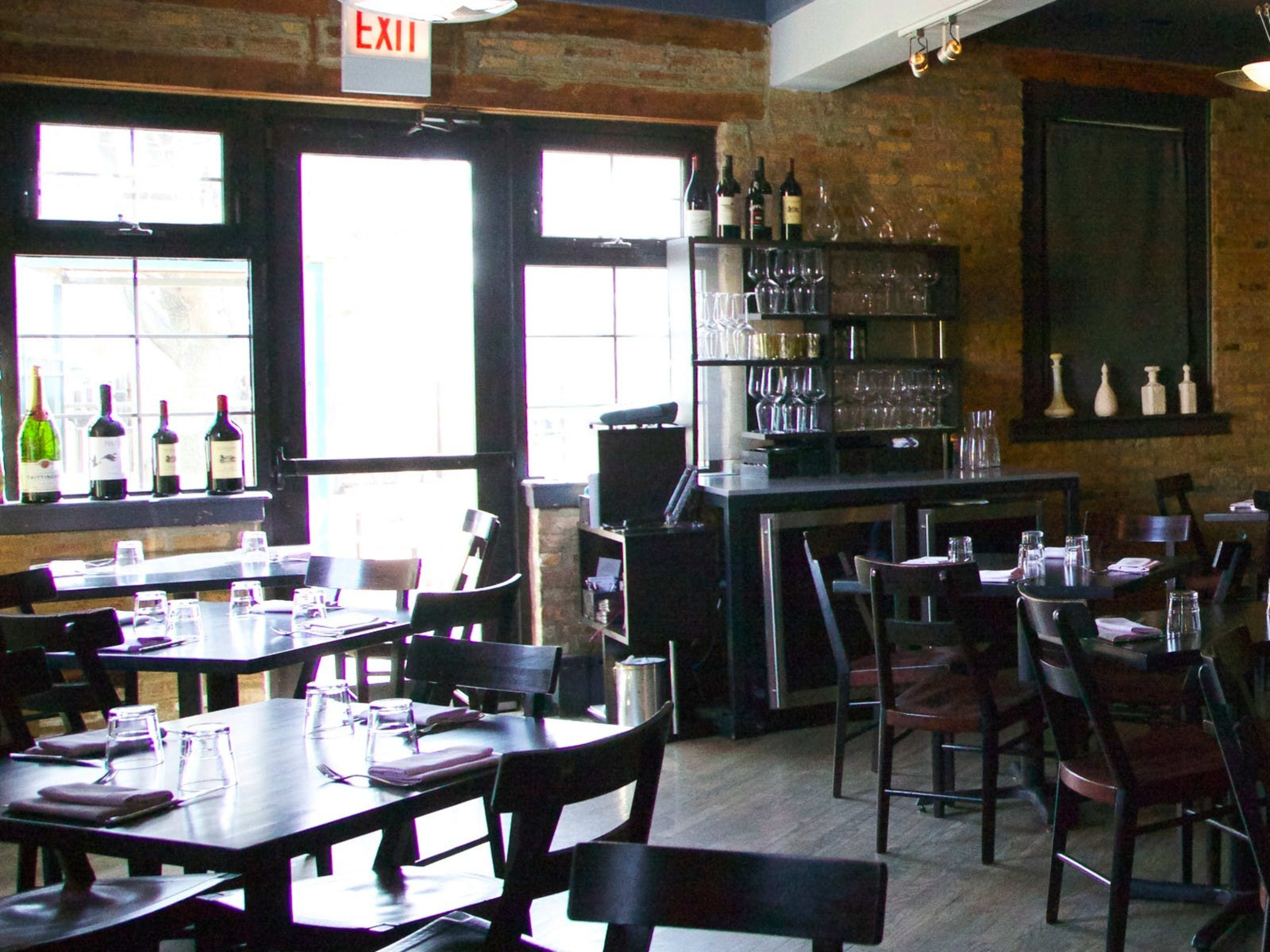 The Duck Inn - Bridgeport - Chicago - The Infatuation