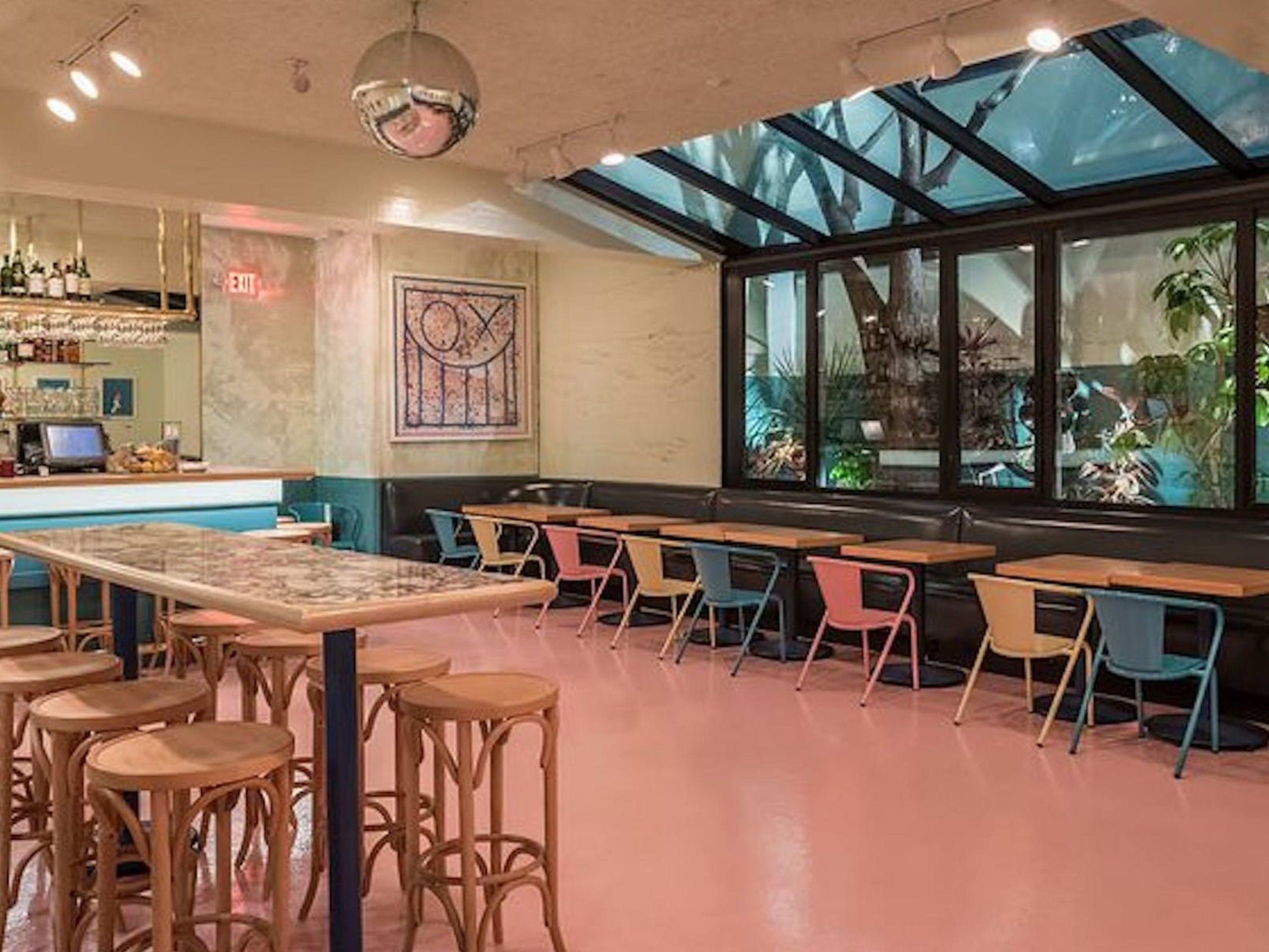 25 LA Bars Where You Can Actually Meet People - Los Angeles - The ...