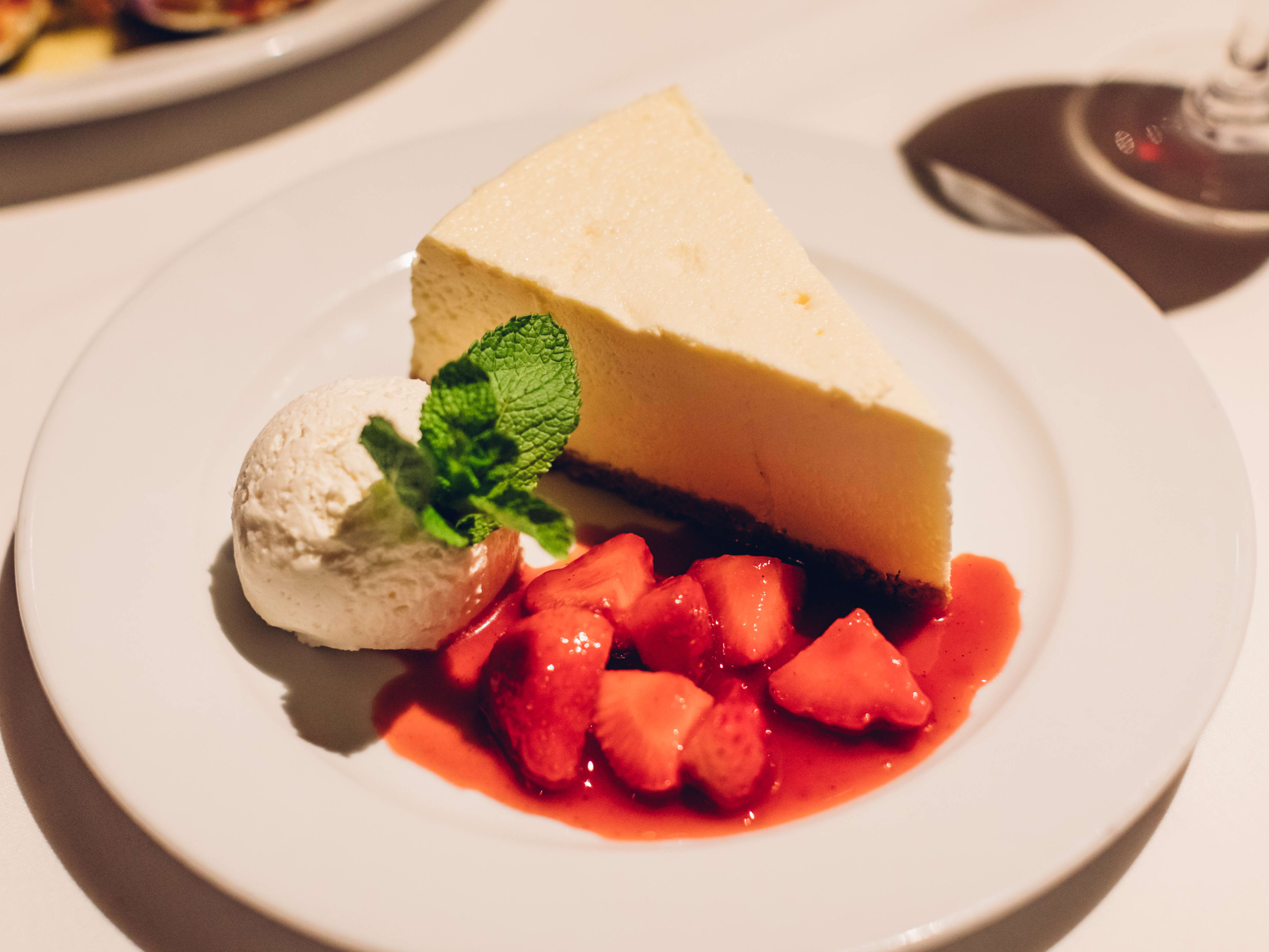 Gallaghers Steakhouse - Midtown/Times Square - New York - The Infatuation