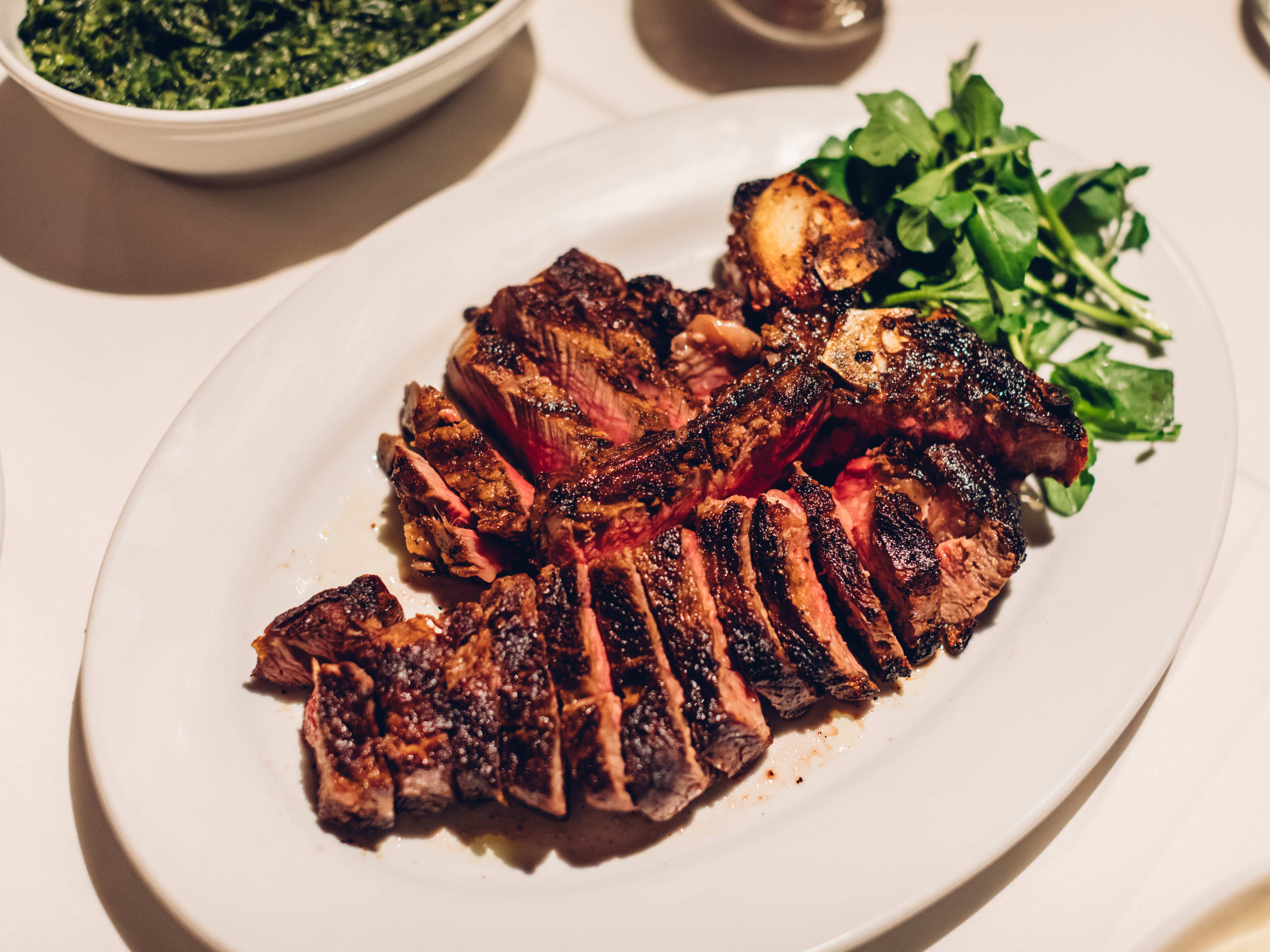 Gallaghers Steakhouse - Midtown/Times Square - New York - The Infatuation Gallaghers Steakhouse - Midtown/Times Square - New York - The Infatuation