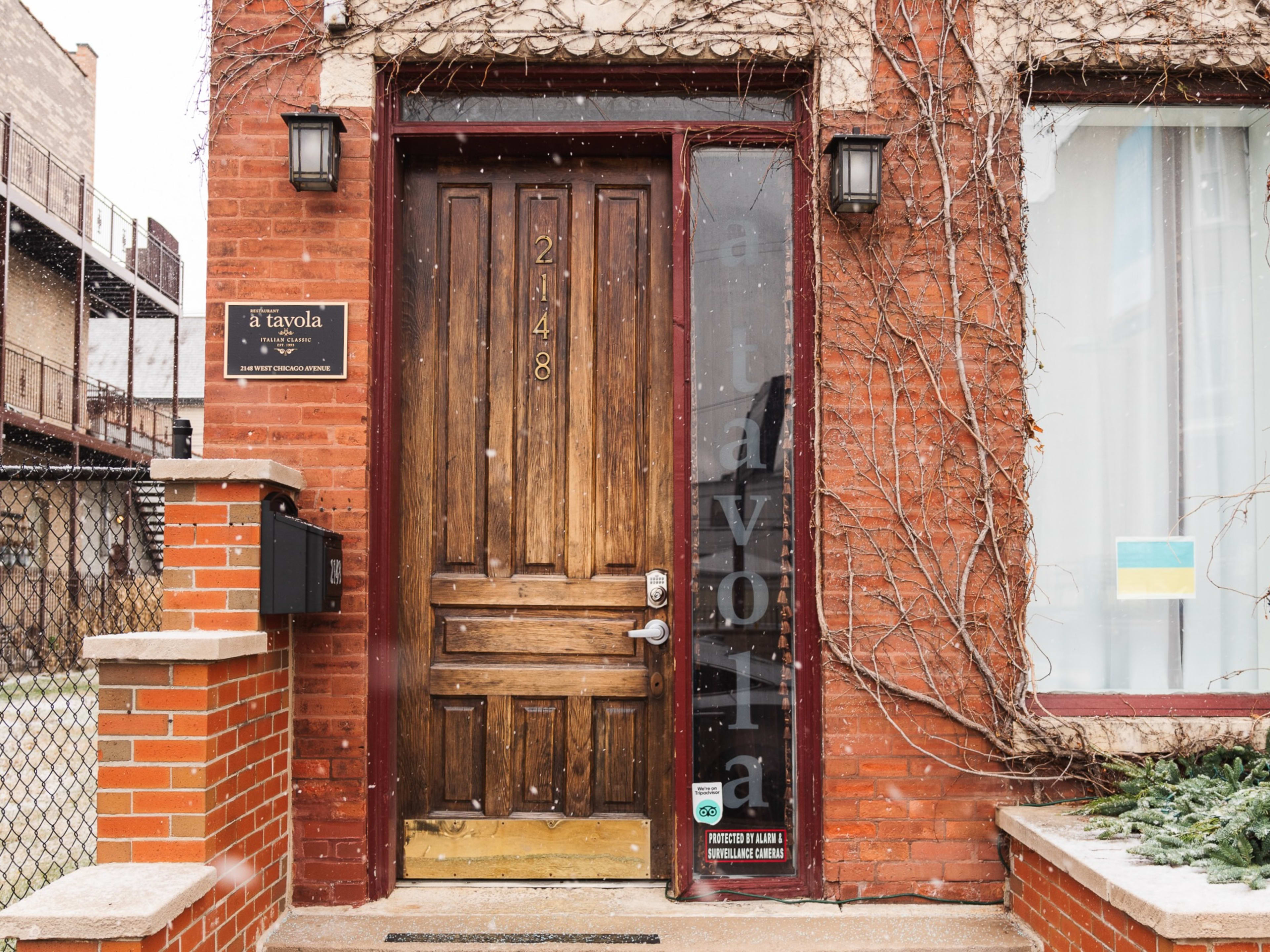 A Guide To Chicago’s Secret Restaurants - Chicago - The Infatuation