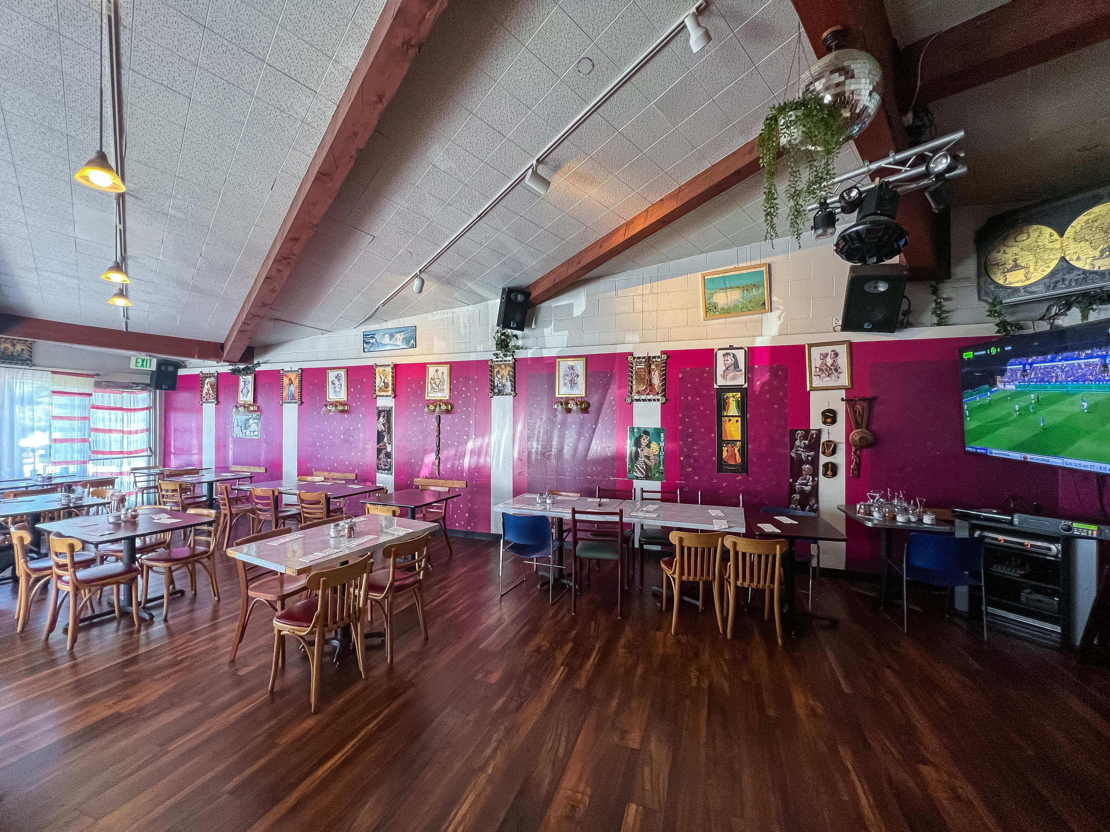 The 11 Best Ethiopian Restaurants In Seattle - Seattle - The Infatuation