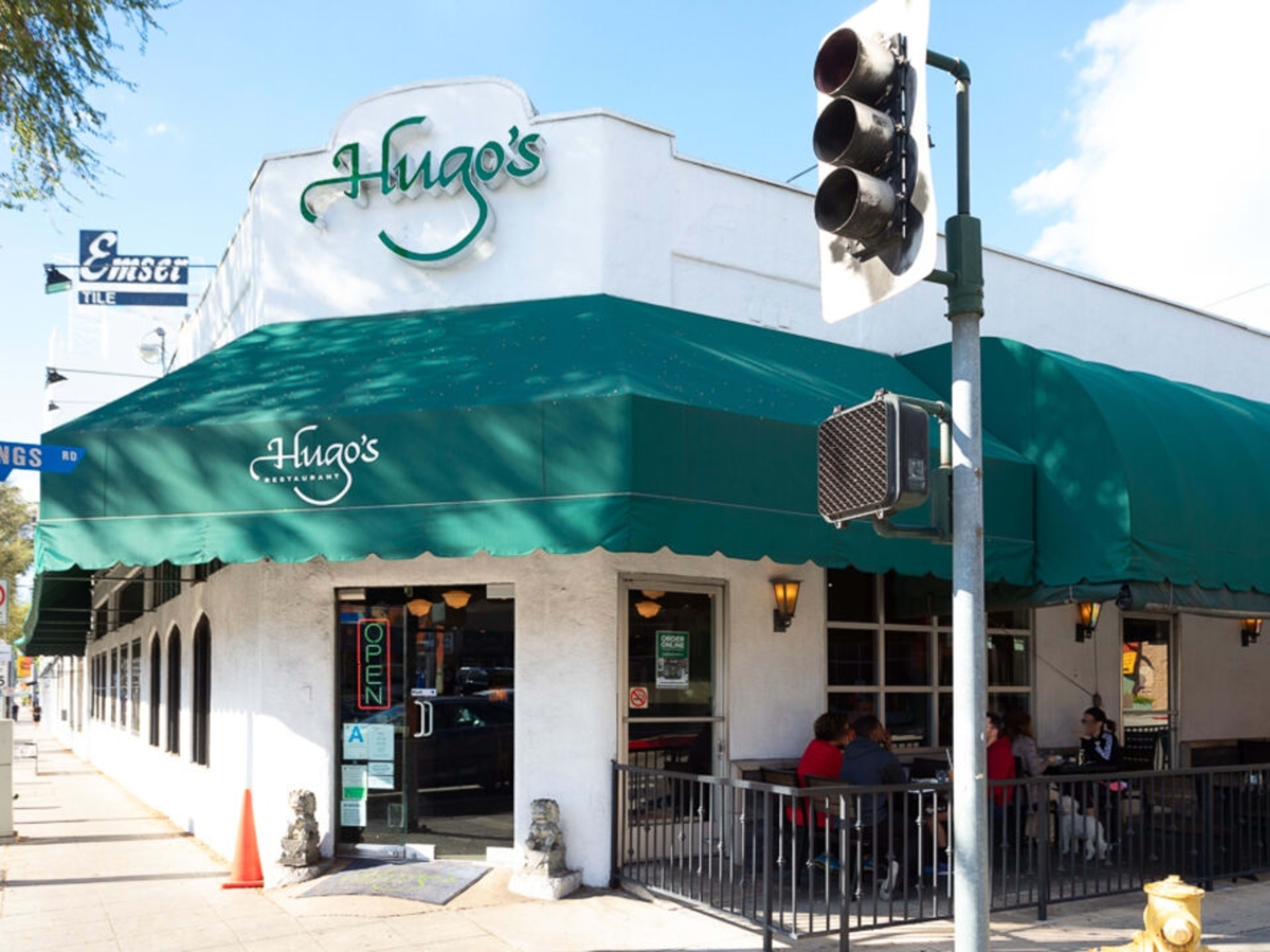 Blue Daisy Melrose Review - West Hollywood - Los Angeles - The Infatuation