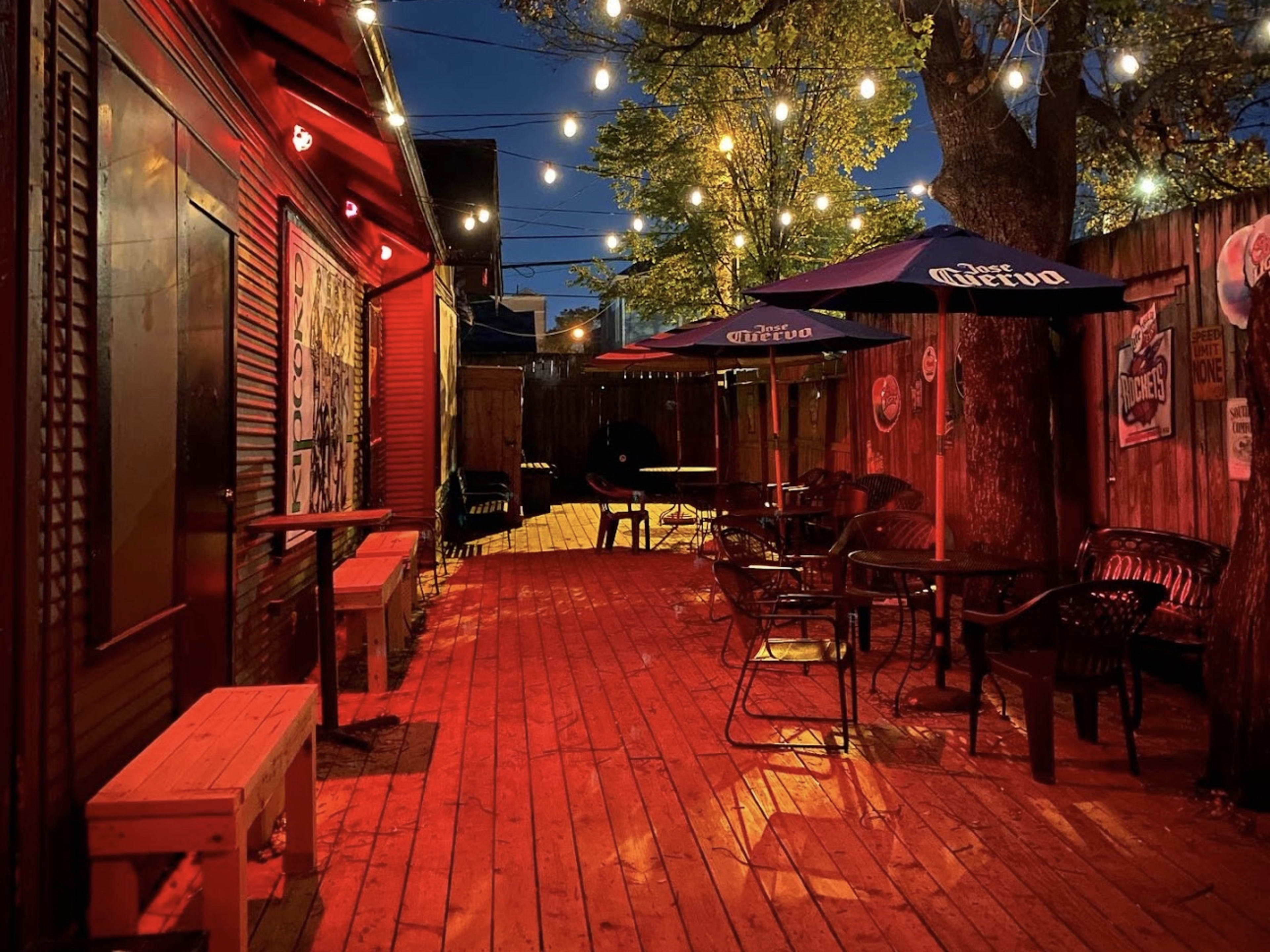 The 7 Best LGBTQ+ Bars In Houston 2023 - Houston - The Infatuation