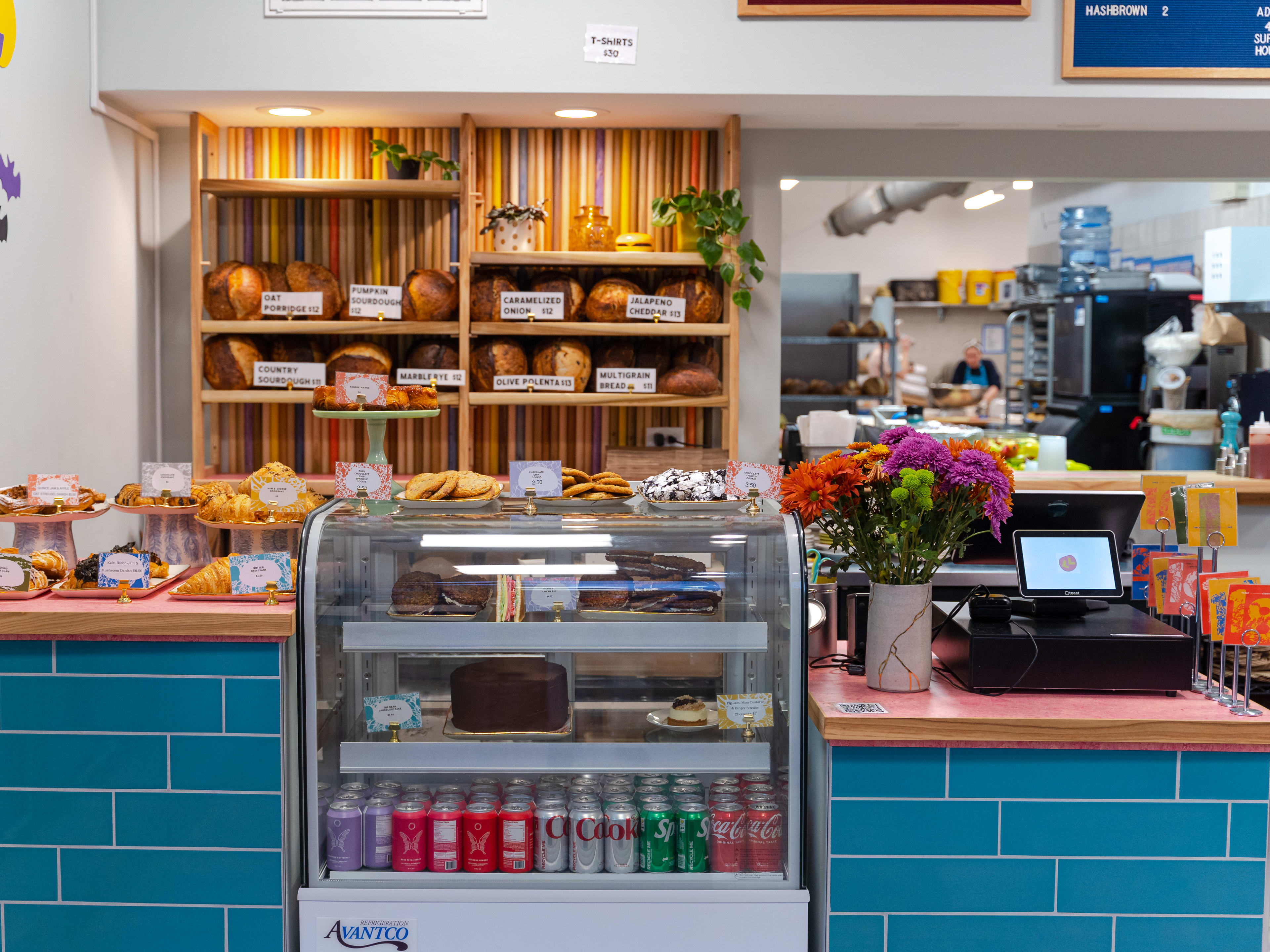 Loaf Lounge Review - Avondale - Chicago - The Infatuation