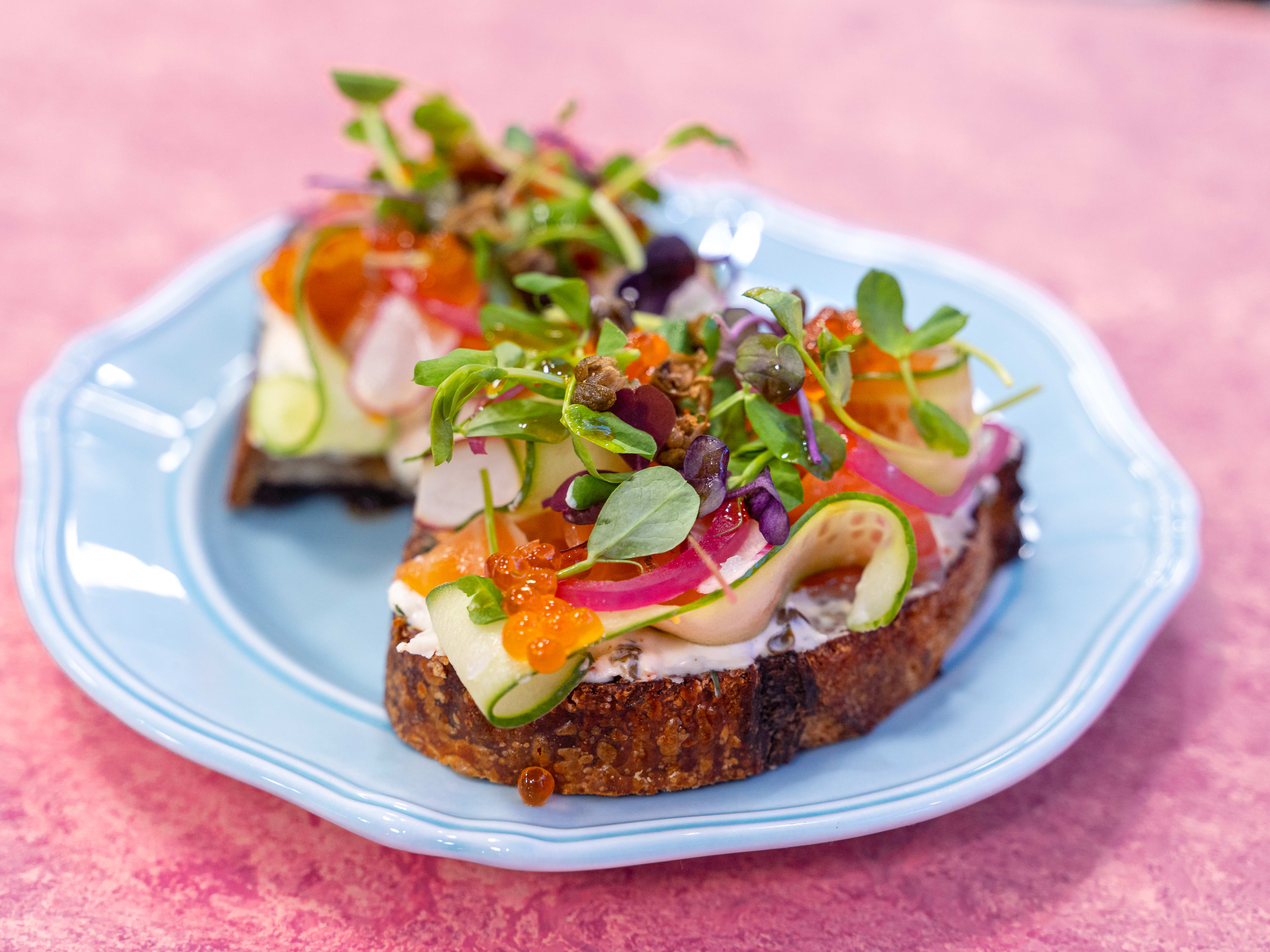 Loaf Lounge Review - Avondale - Chicago - The Infatuation