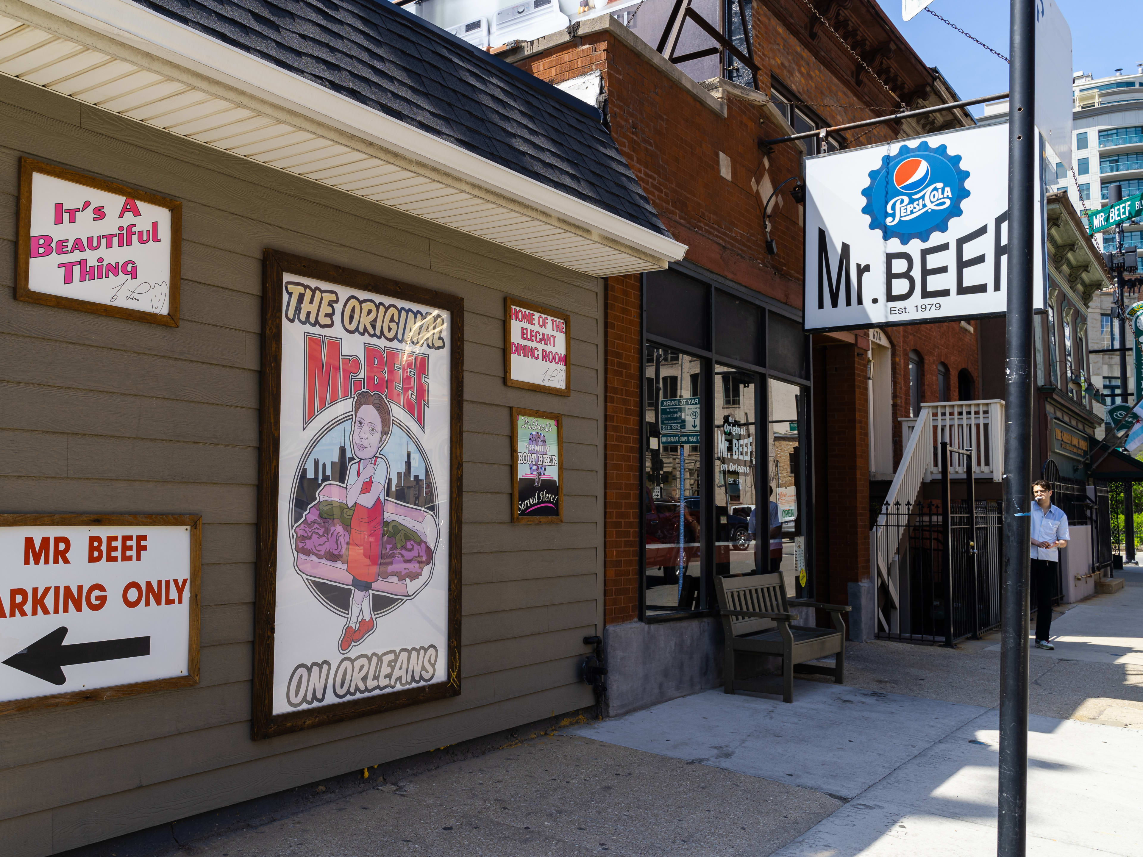 Mr. Beef On Orleans Review - River North - Chicago - The Infatuation