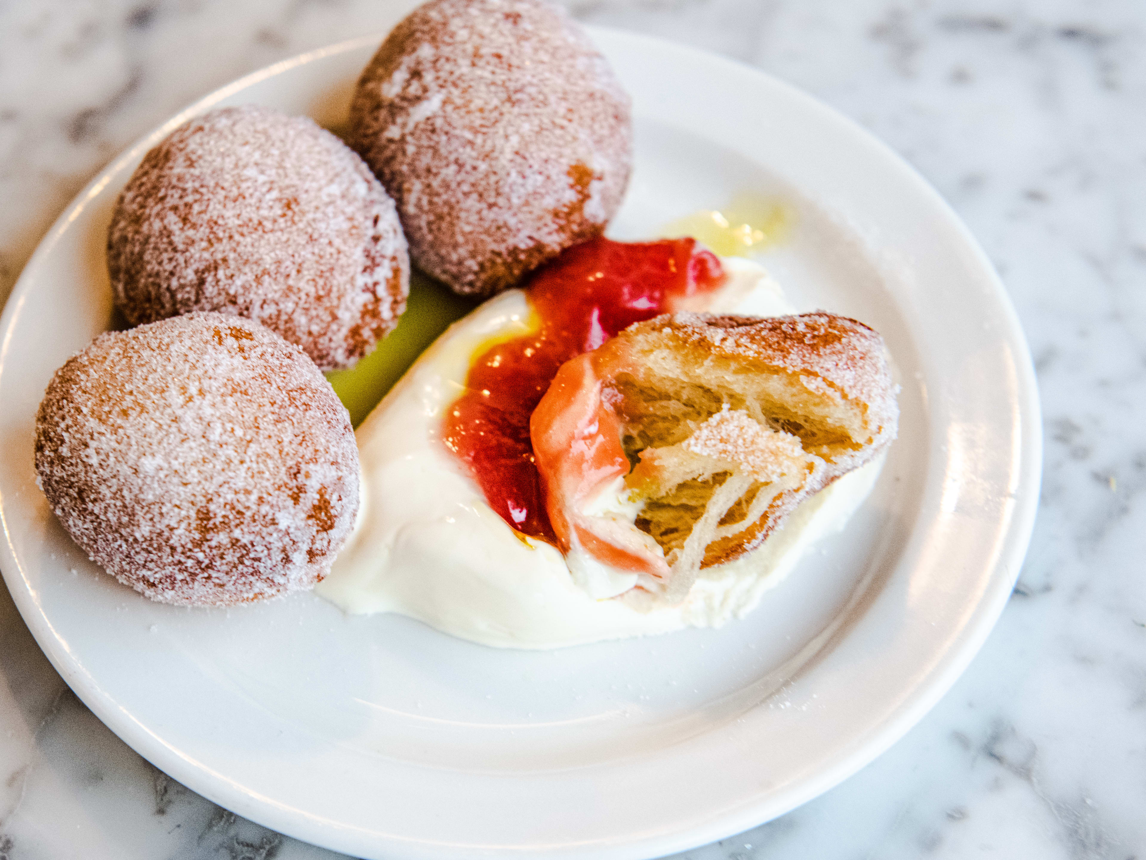 Straker's Review - Notting Hill - London - The Infatuation