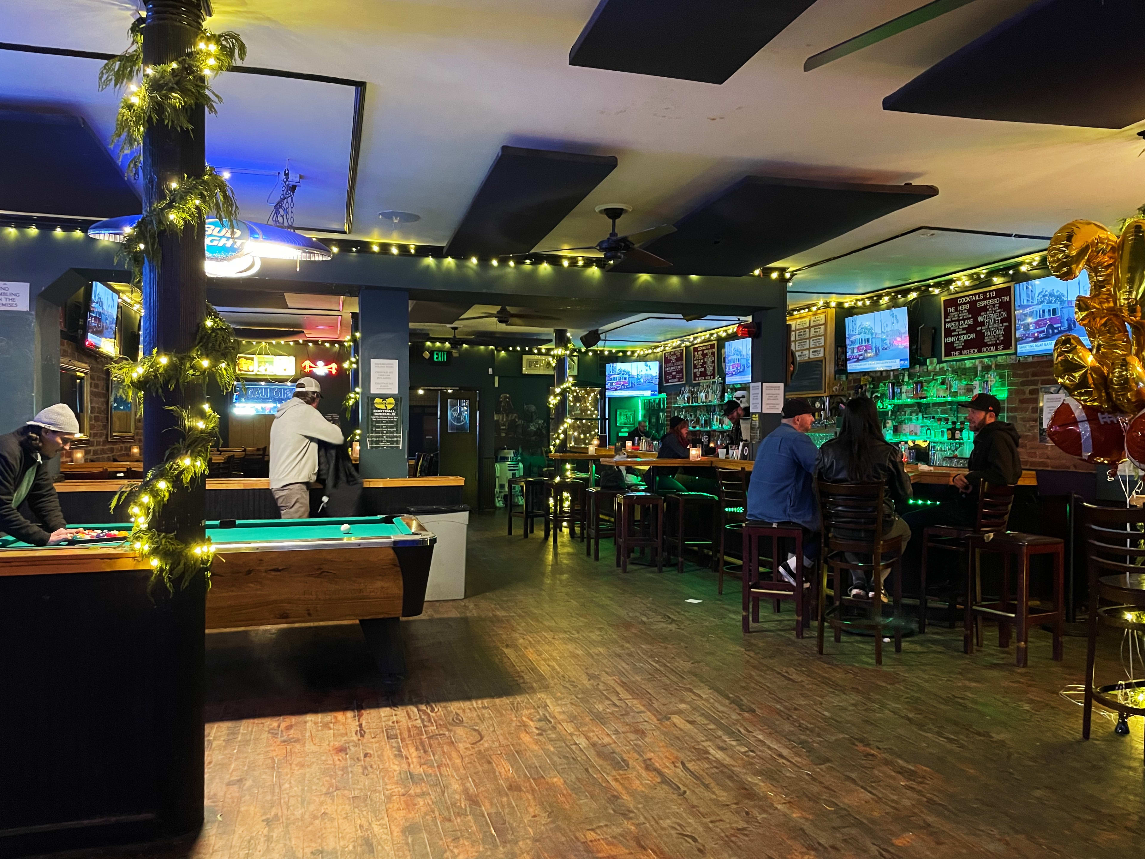 The Wreck Room - Nob Hill - San Francisco - The Infatuation