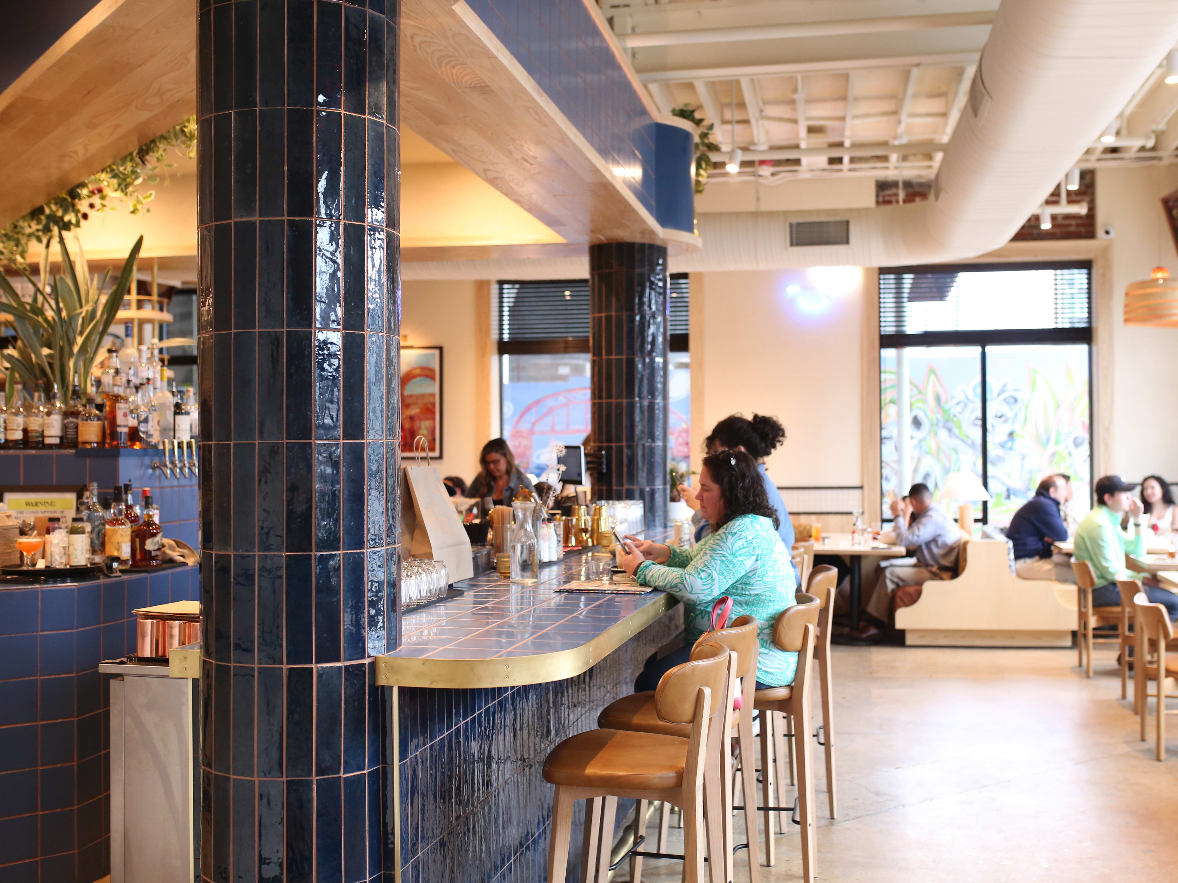 Two Hands Review - The Gulch - Nashville - The Infatuation