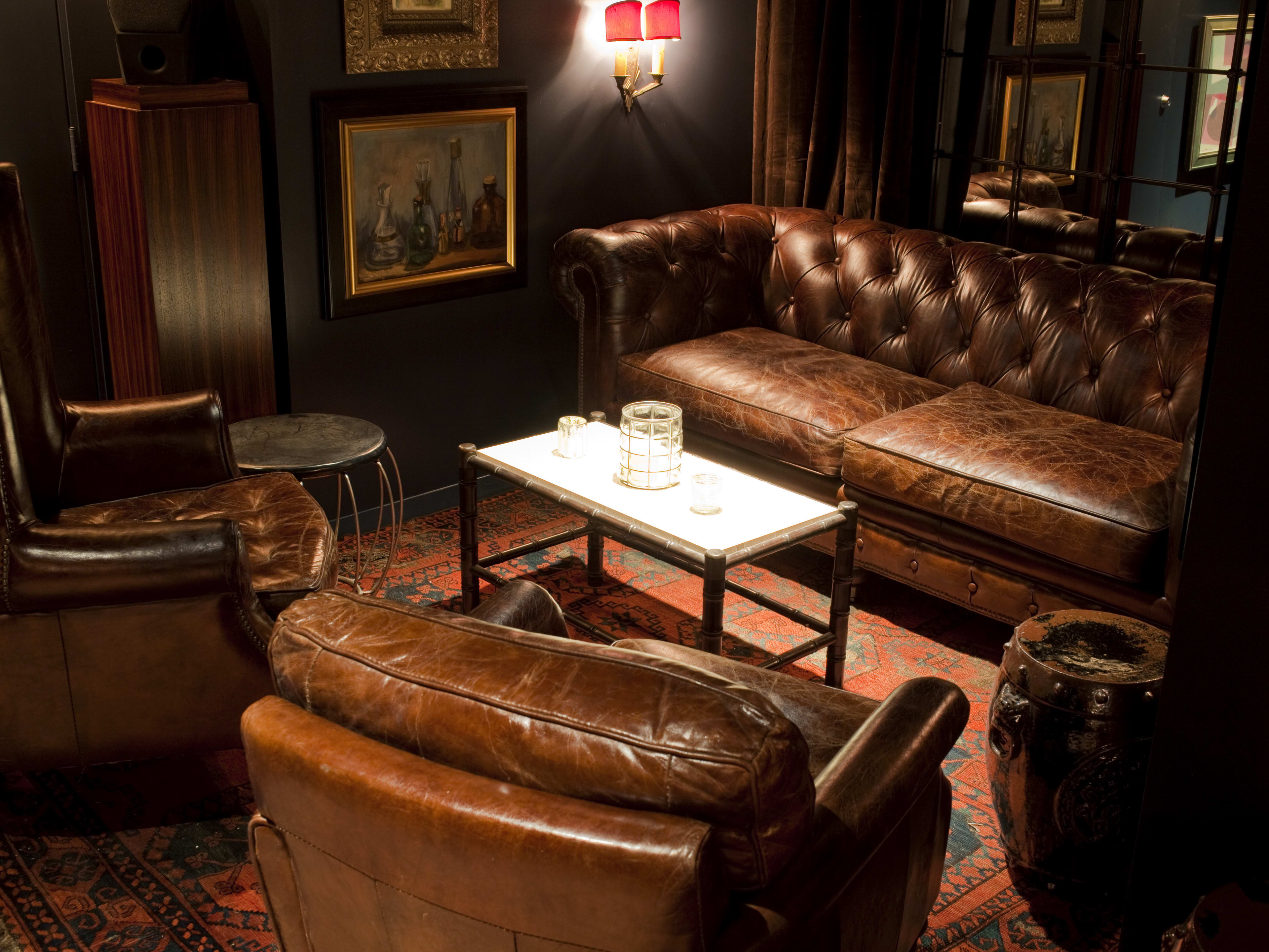 The Office Review - Fulton Market - Chicago - The Infatuation