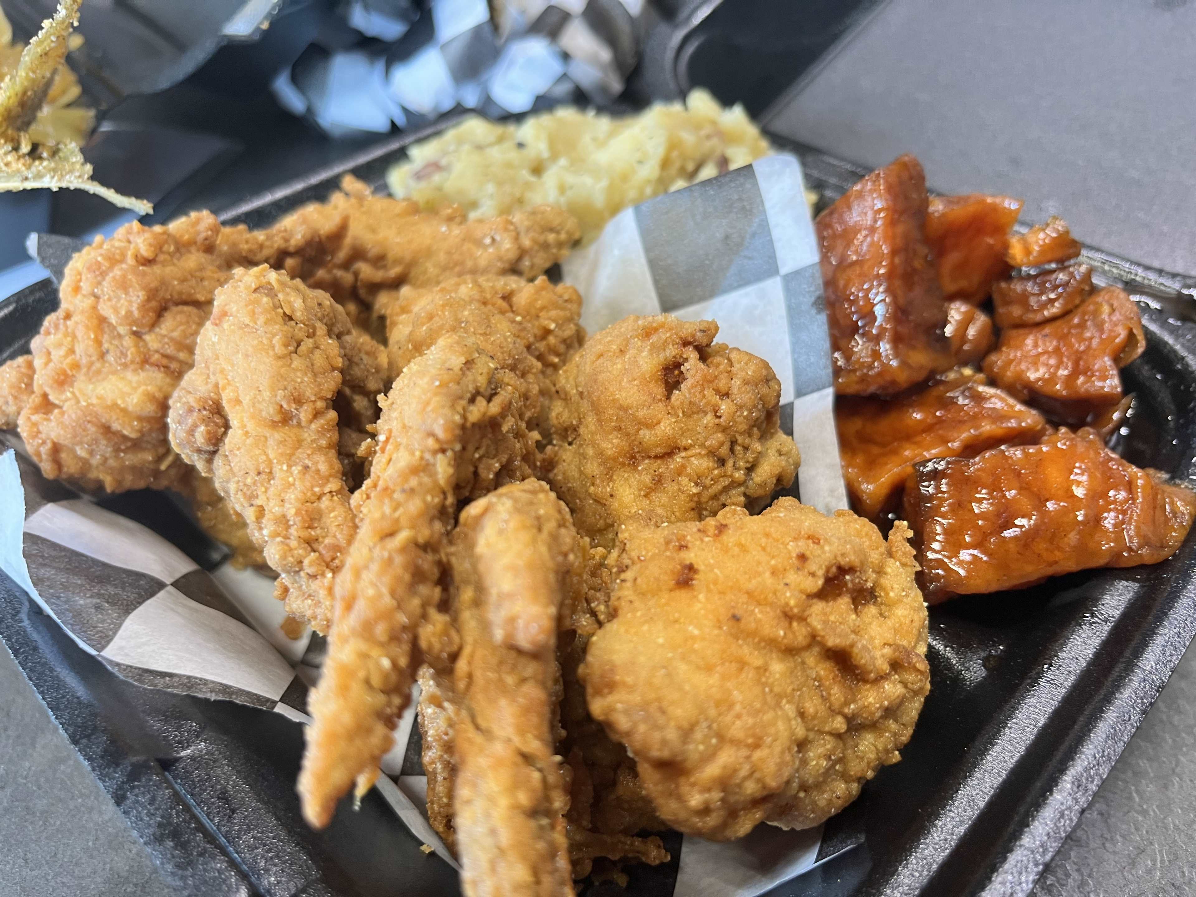 The 15 Best Fried Chicken Spots In Atlanta - Atlanta - The Infatuation