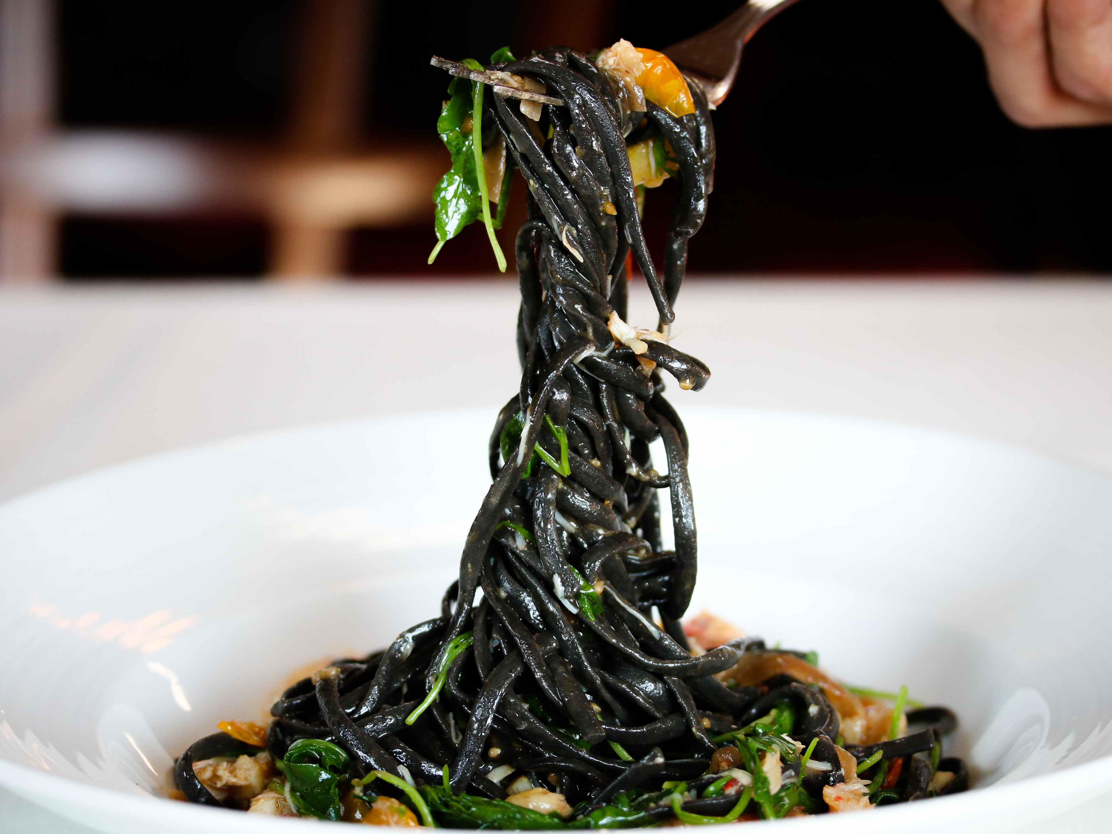 The 8 Best Romantic Restaurants In LA - Los Angeles - The Infatuation