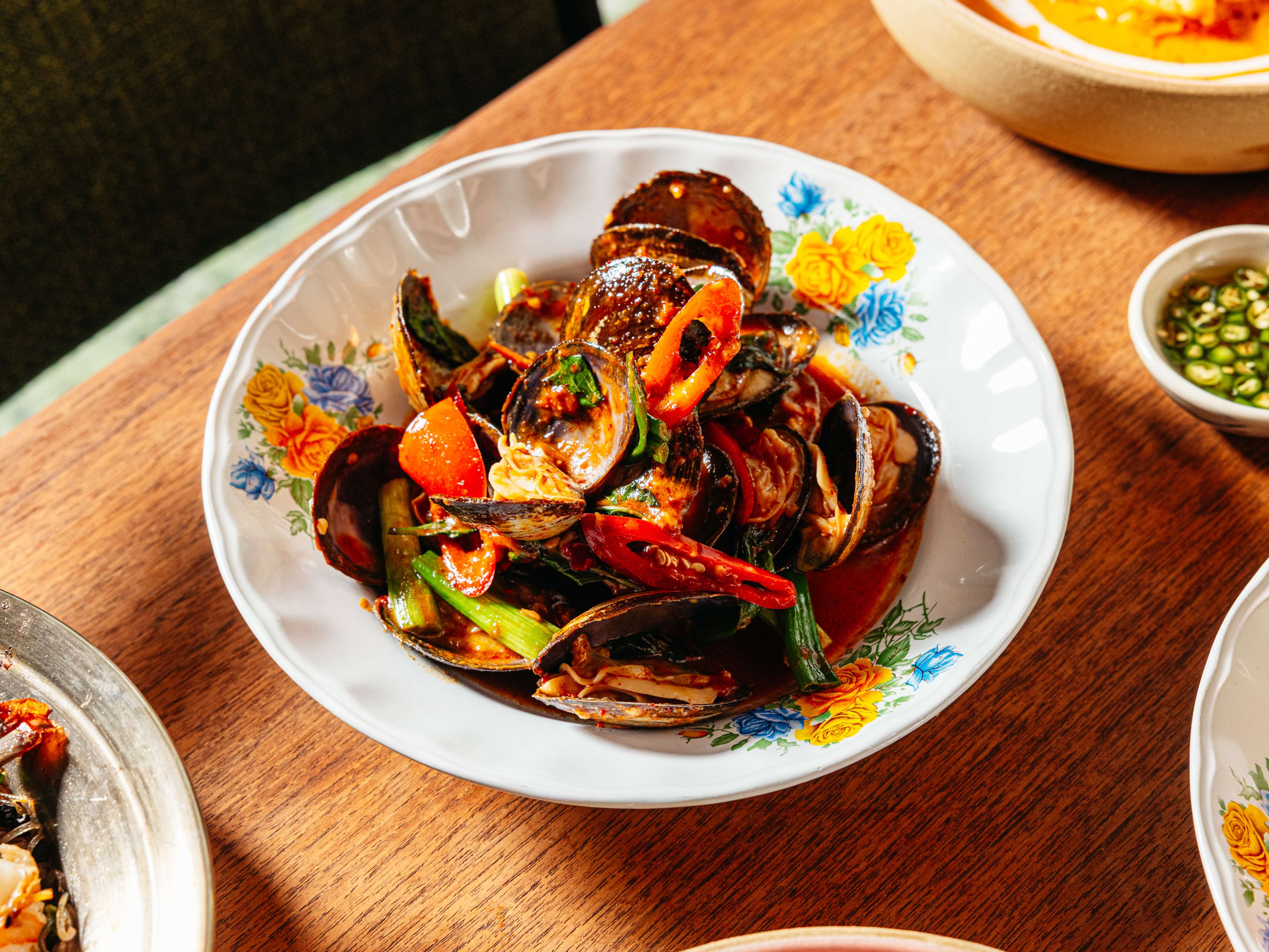 At stylish LenLen, even the crab curry is ready to party - Review - New ...