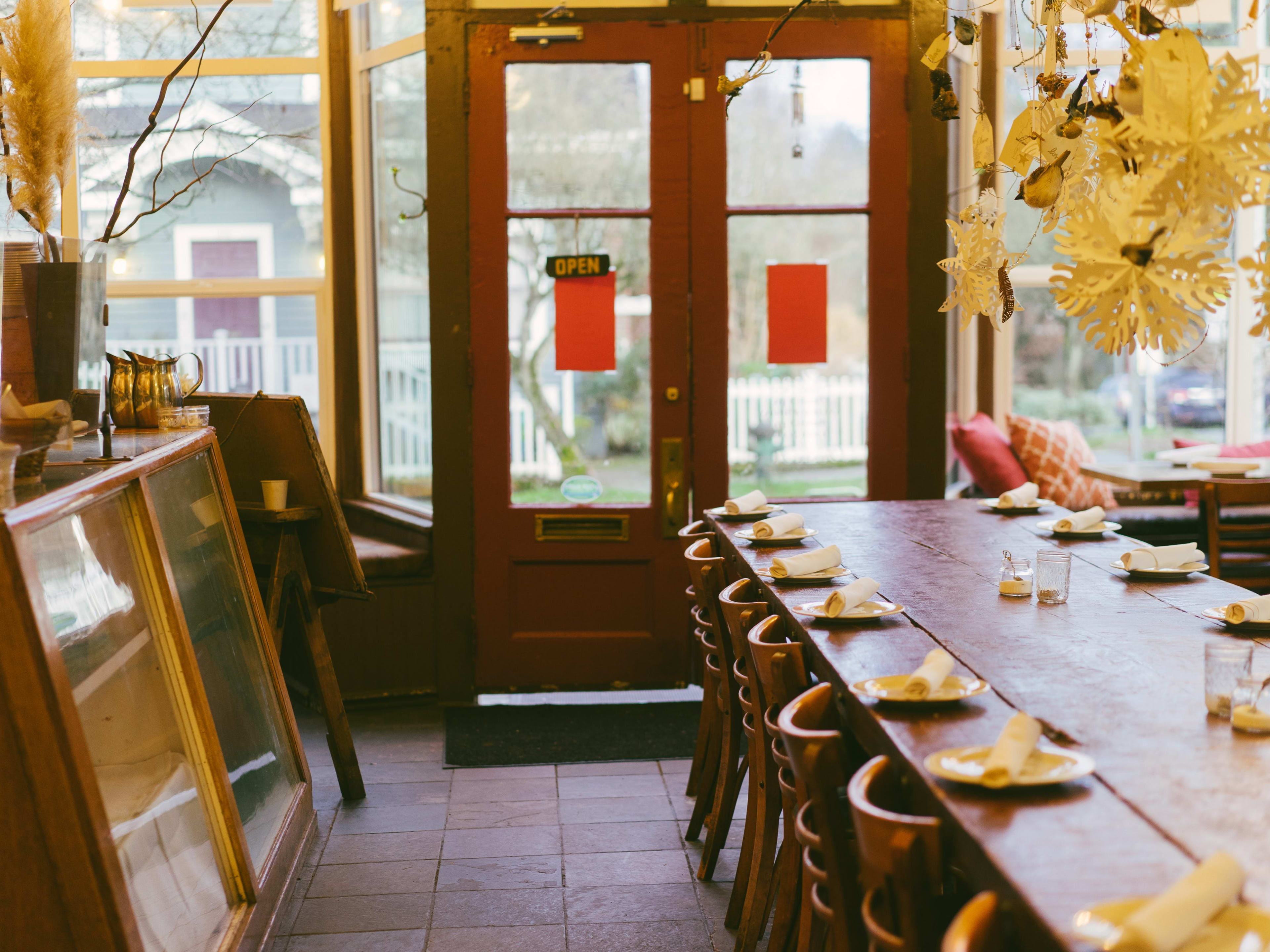 Where To Have A Group Dinner - Seattle - The Infatuation