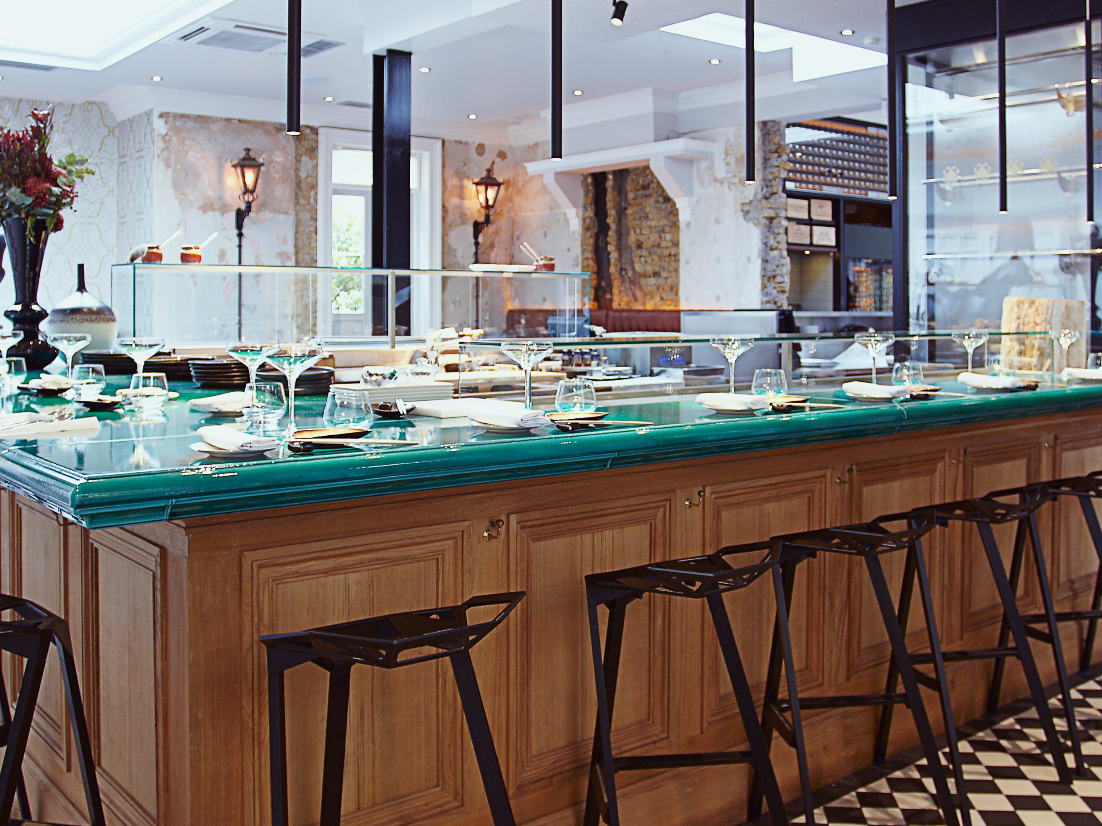 Where To Eat Near The Science Museum, The V&A, & The Natural History ...