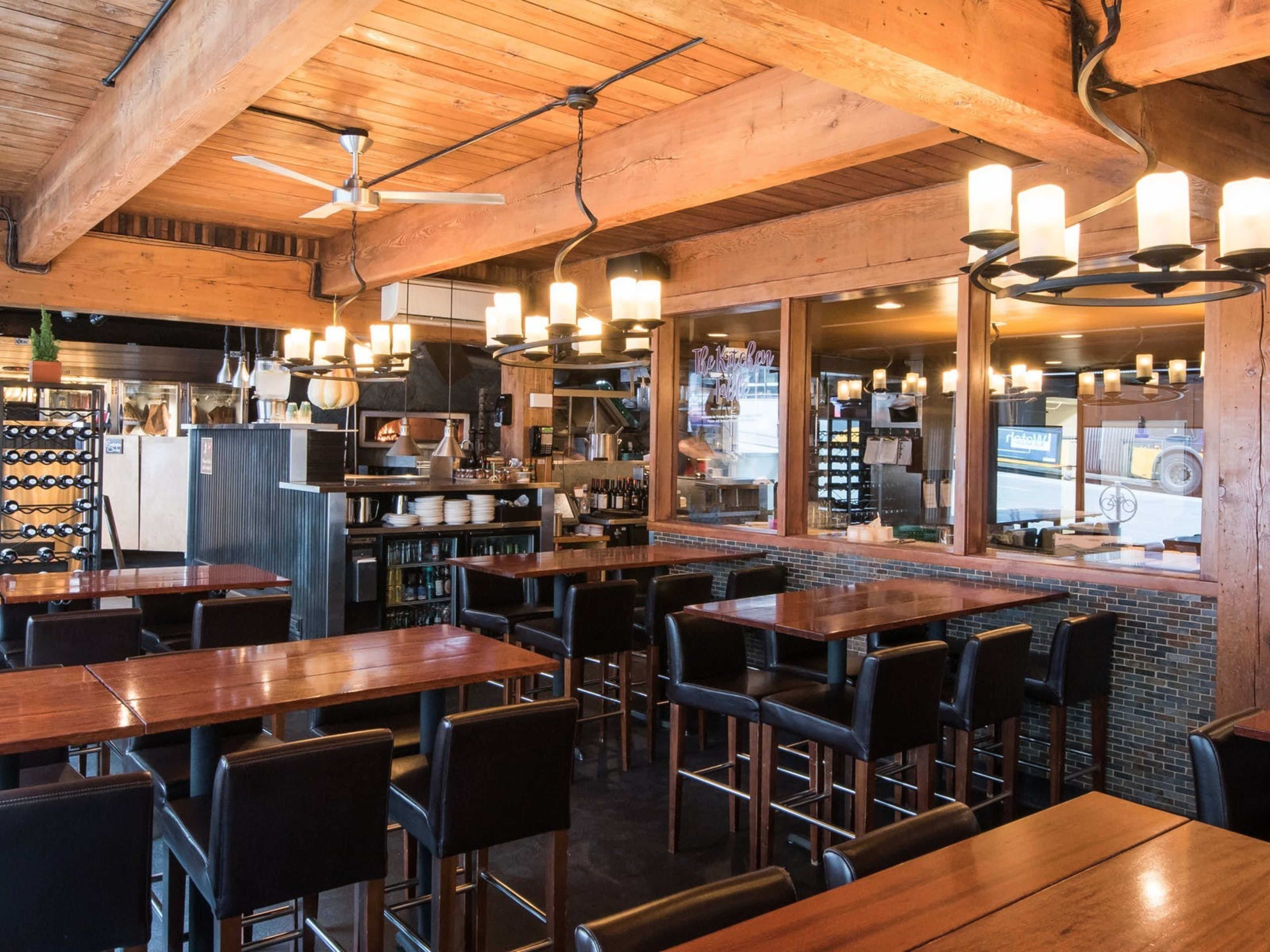 Vindicktive Wings Review - Belltown - Seattle - The Infatuation