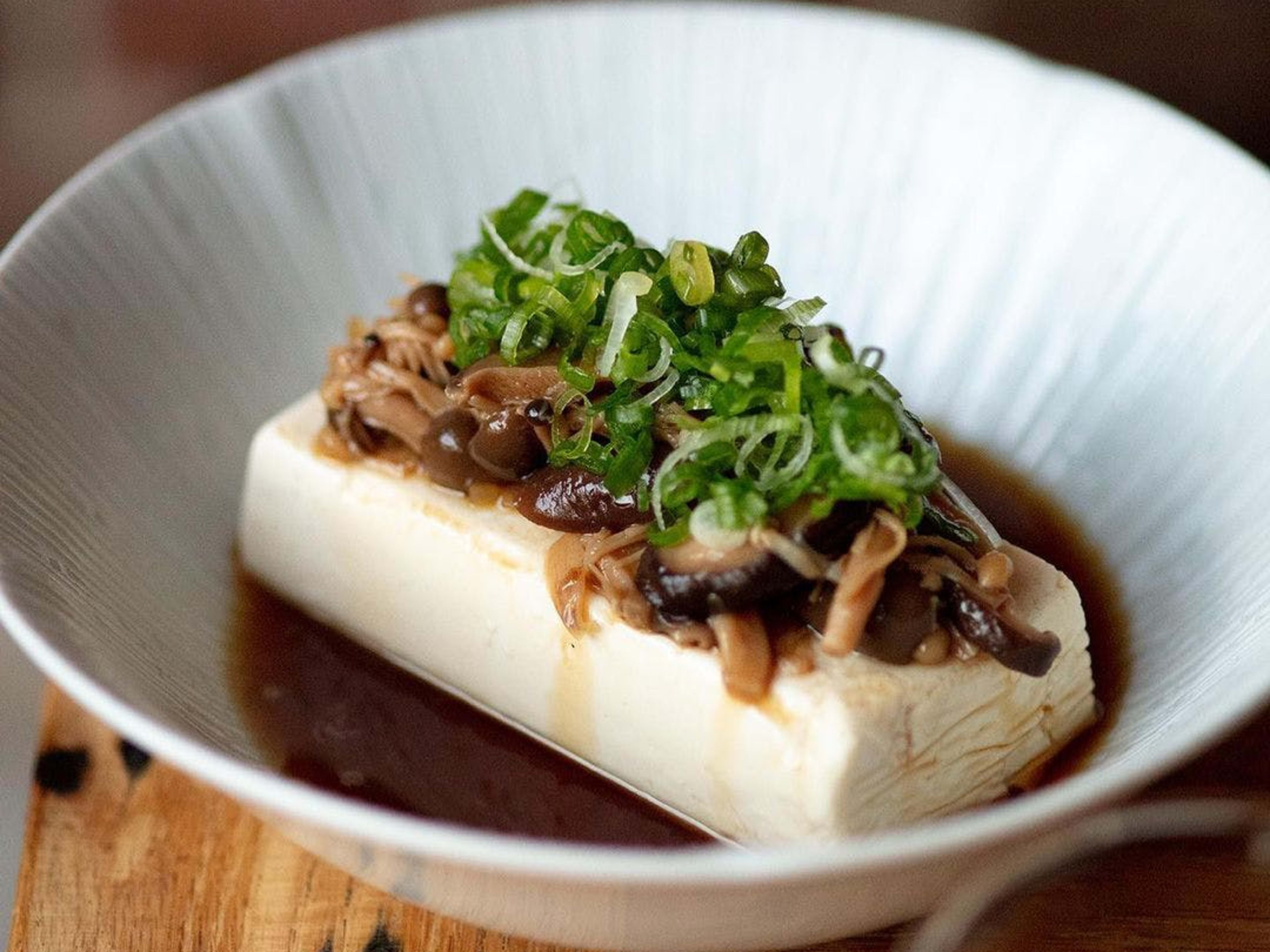 Tsubaki - Review - Echo Park - Los Angeles - The Infatuation