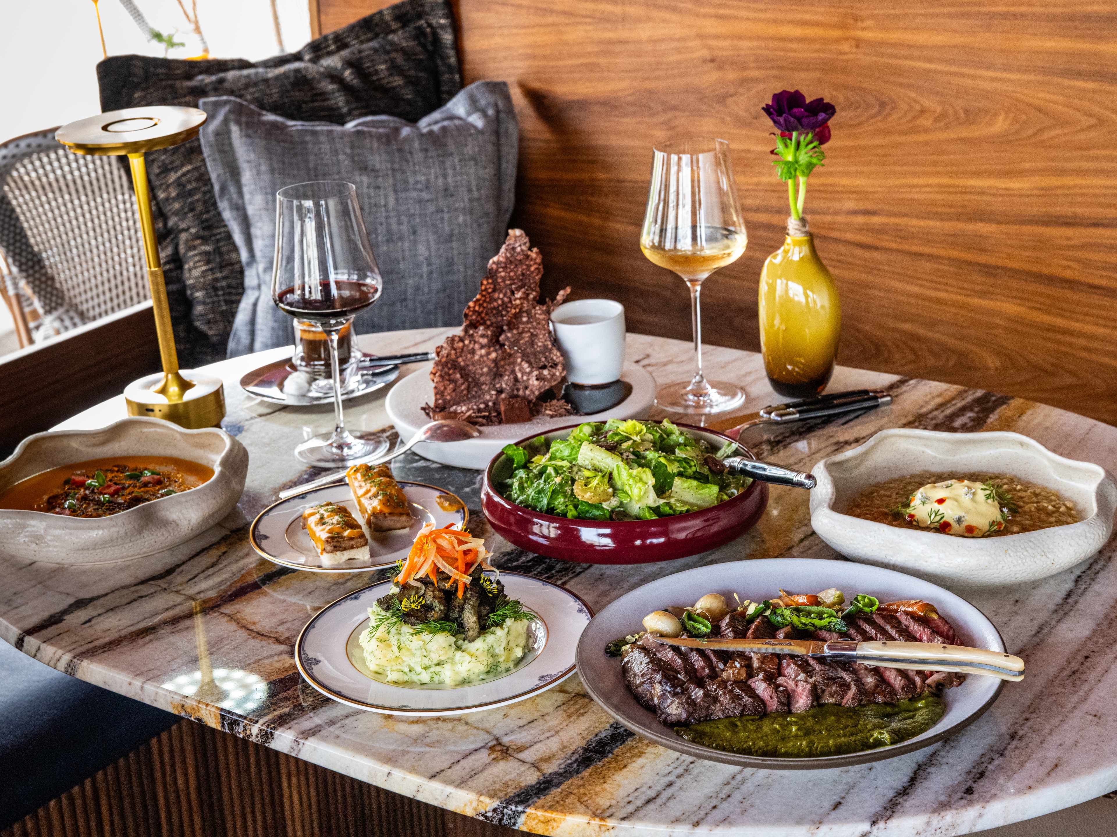 Offbeat South Bay bistro Vin Folk is pure charming fun - Review - Los ...