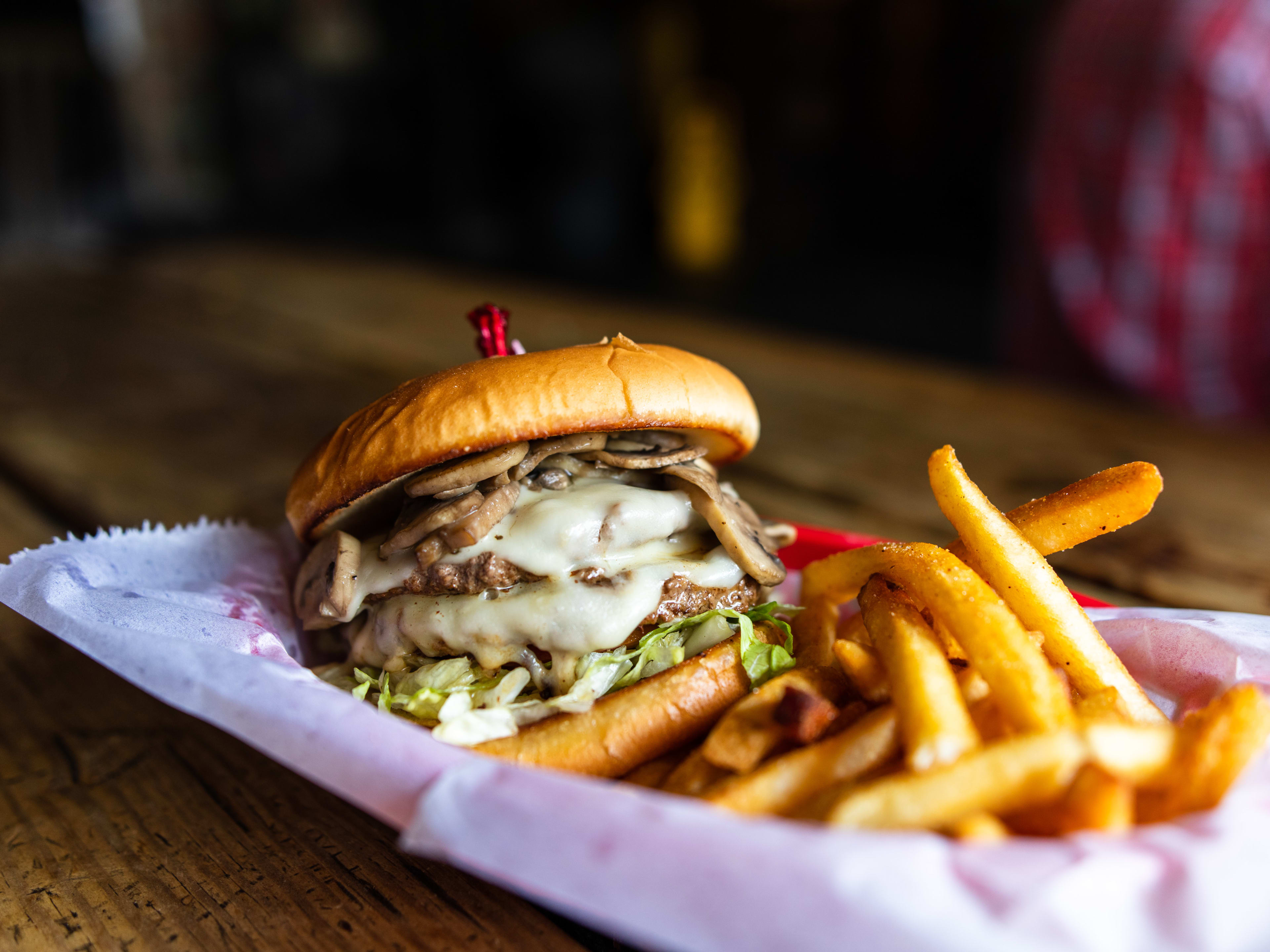 The 14 Best Restaurants Near The University Of Texas Austin Campus ...