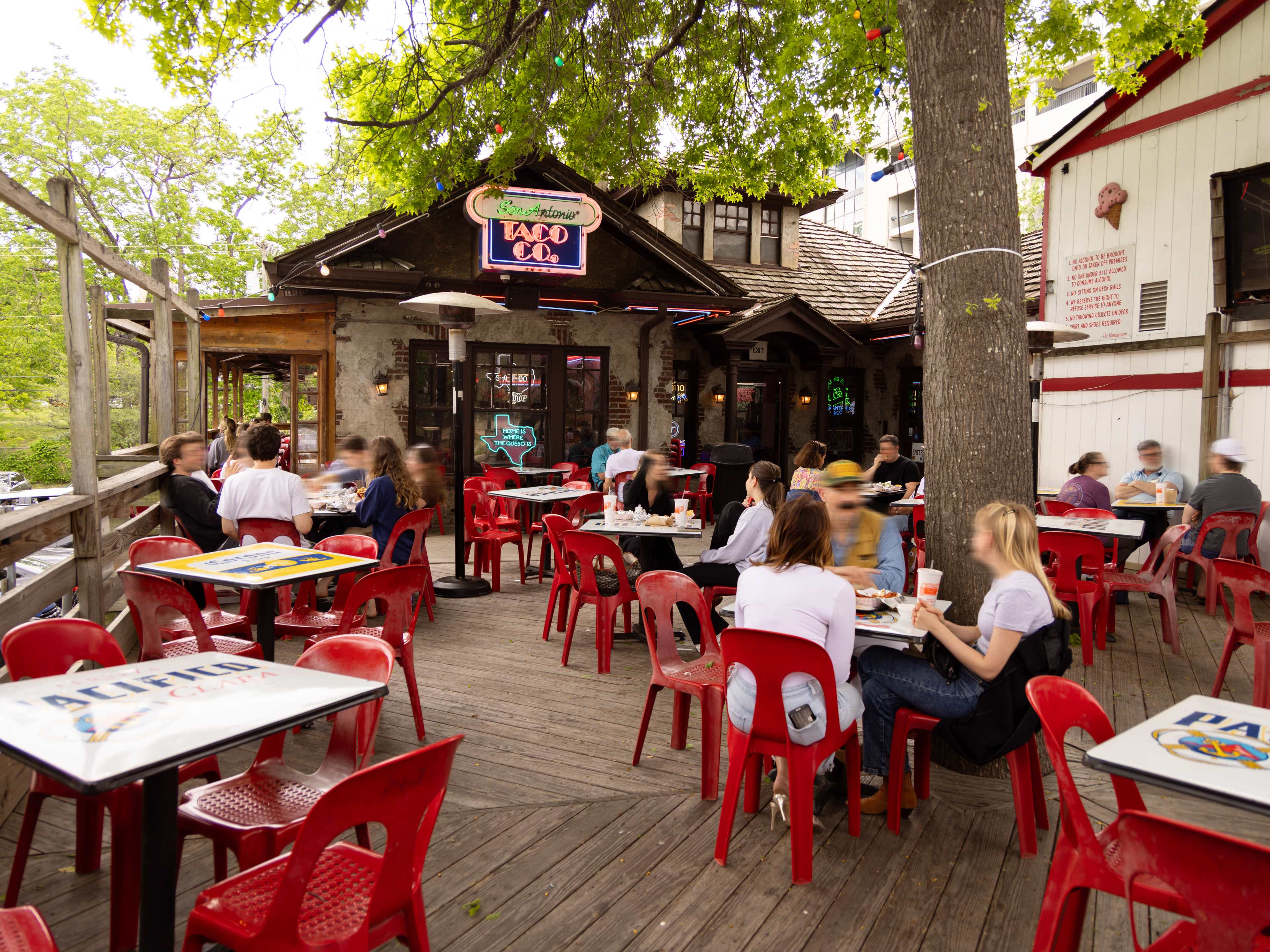 The Best Restaurants Near Vanderbilt University - Nashville - The ...