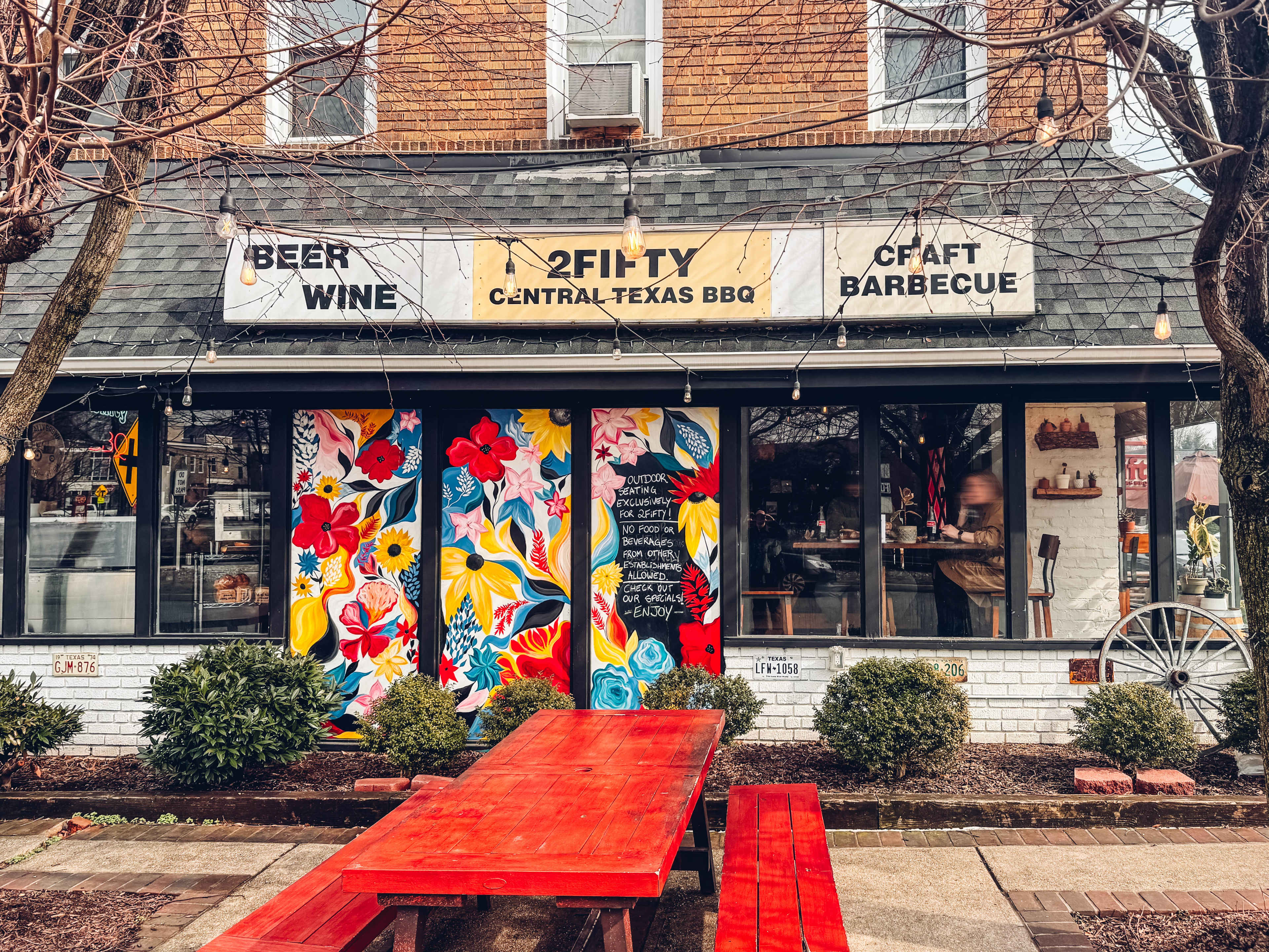 2Fifty has the best barbecue in the whole dang DMV - Review ...
