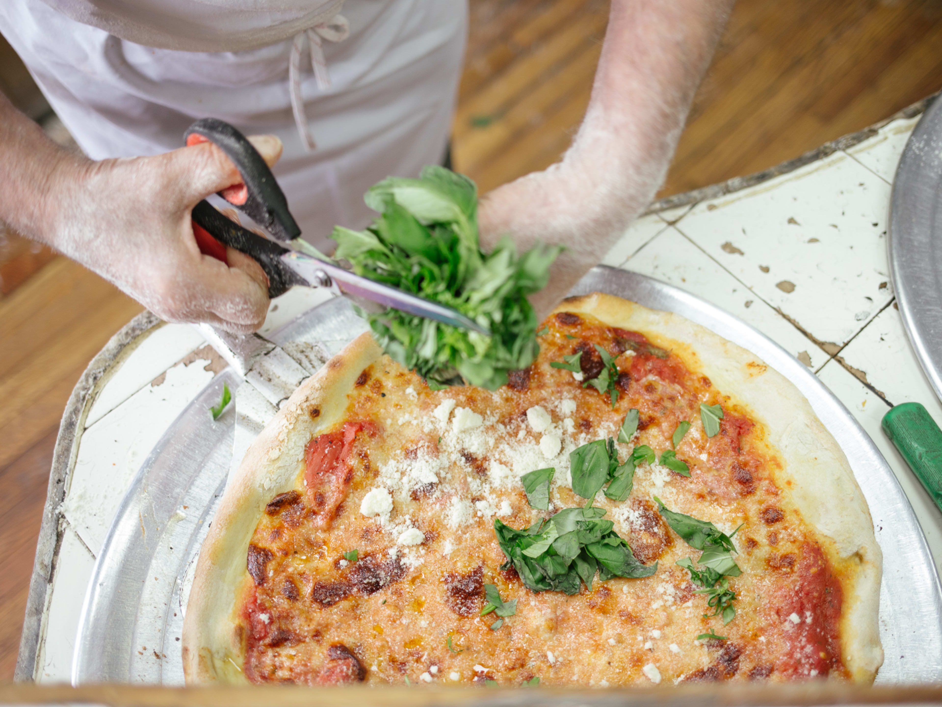 Di Fara Pizza Review - Brooklyn - New York - The Infatuation