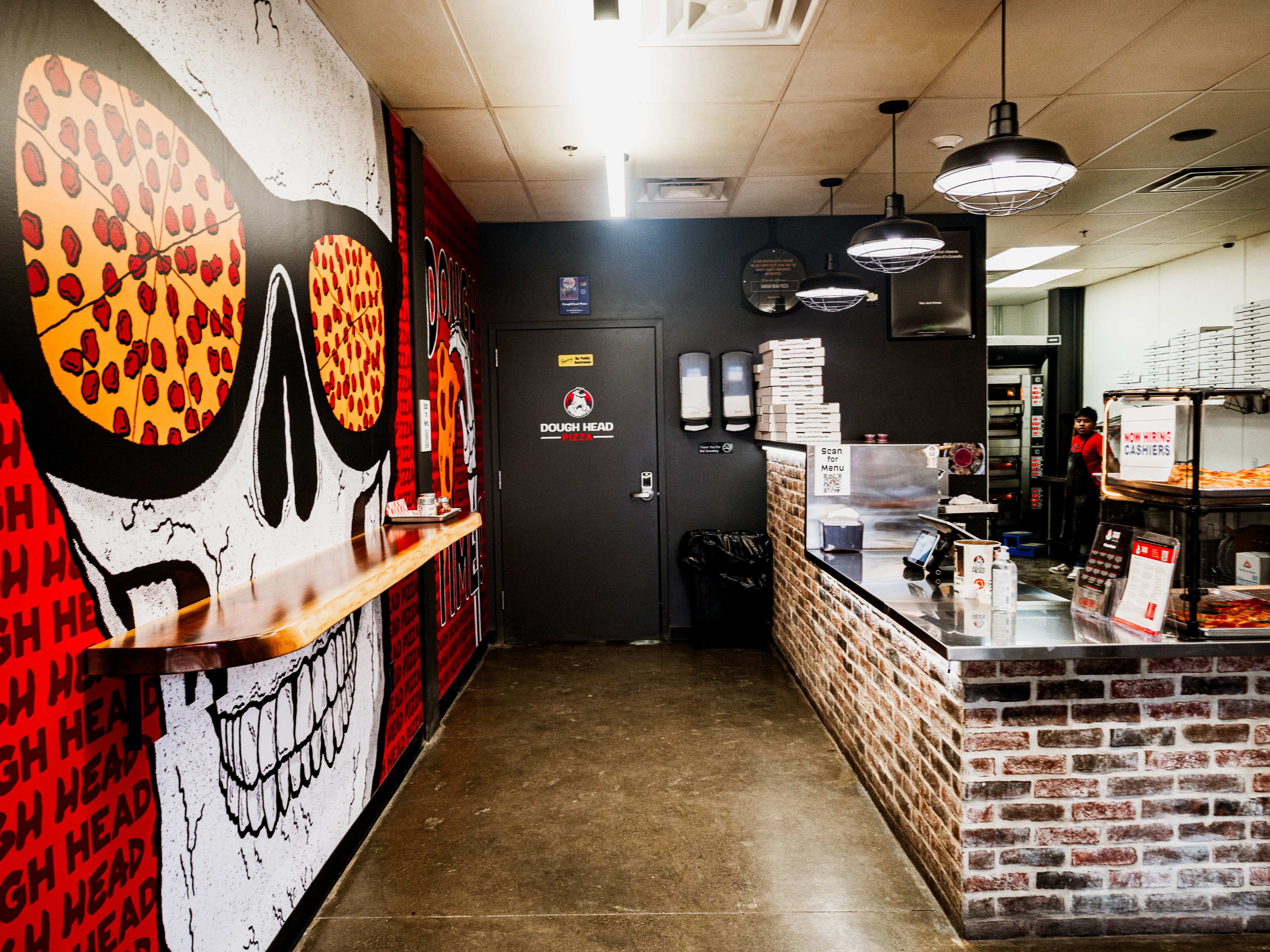 Dough Head's meaty, hearty meals just so happen to have a crust ...