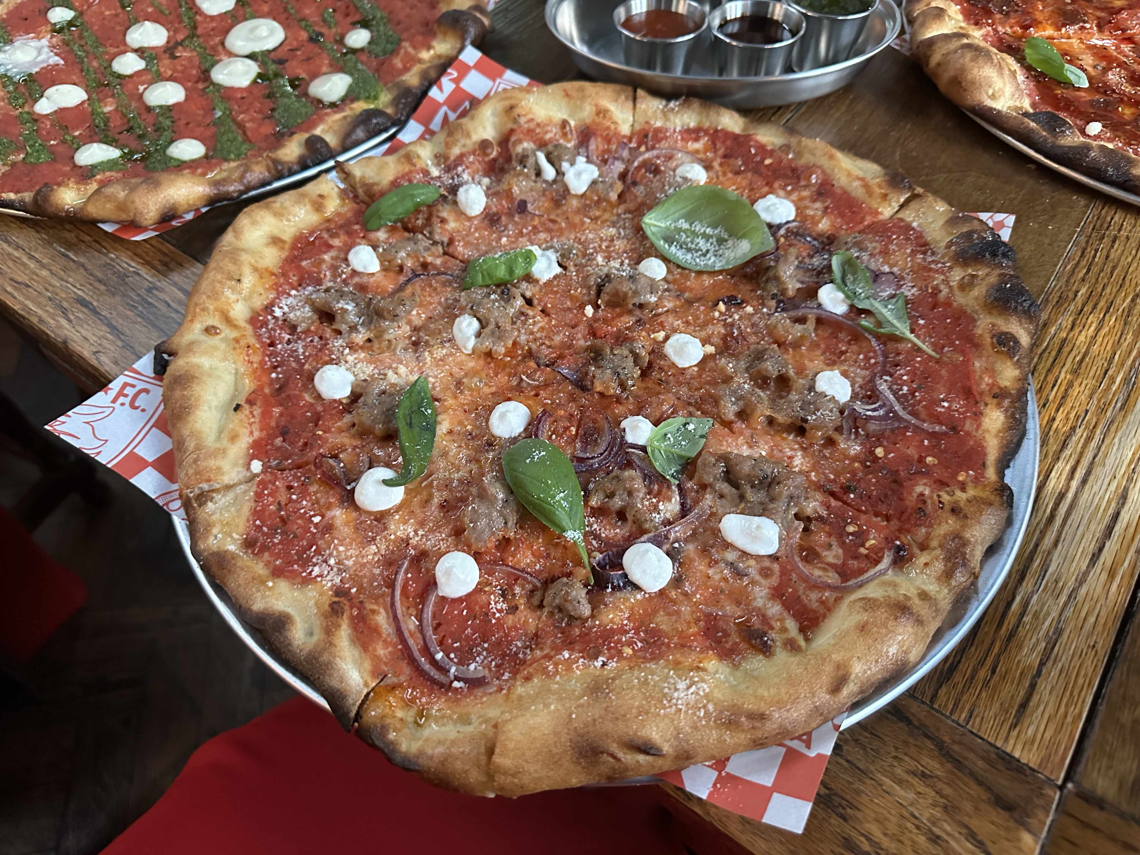 William The Fourth is loud, proud, and makes exceptional pizza - Review ...