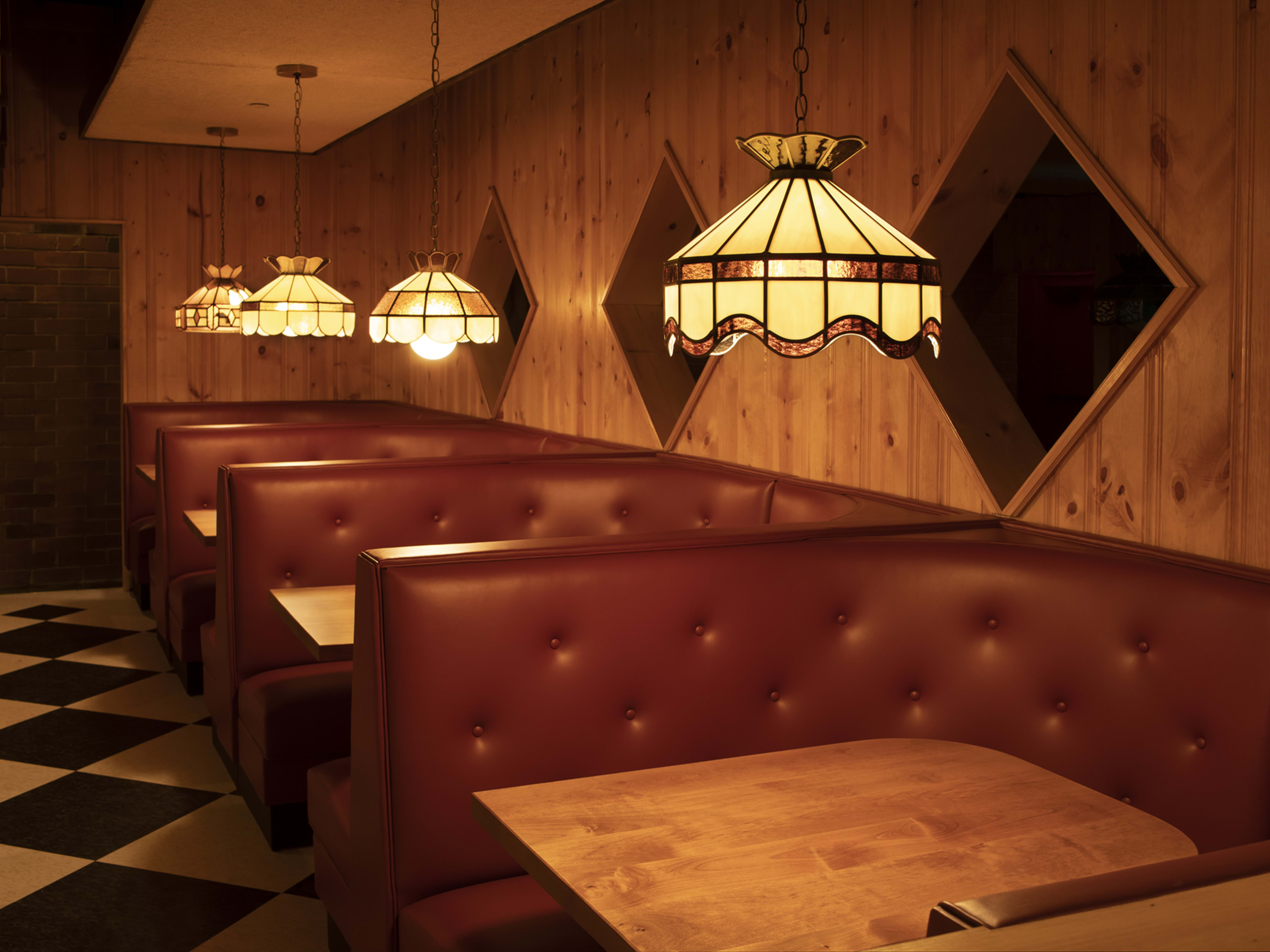 The Vortex Bar & Grill Review - Little Five Points - Atlanta - The ...