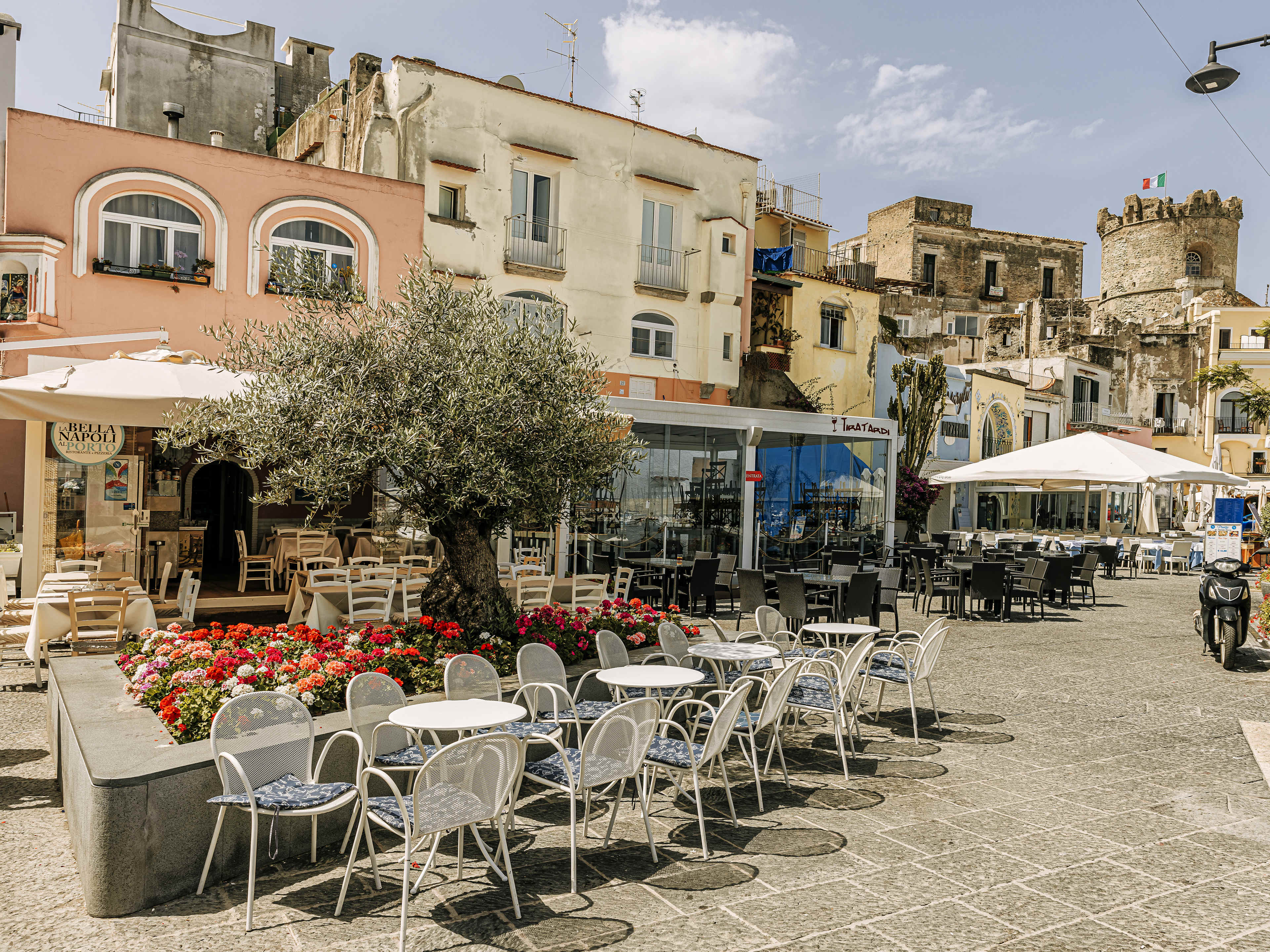 The 13 Best Restaurants On Ischia - Ischia - The Infatuation
