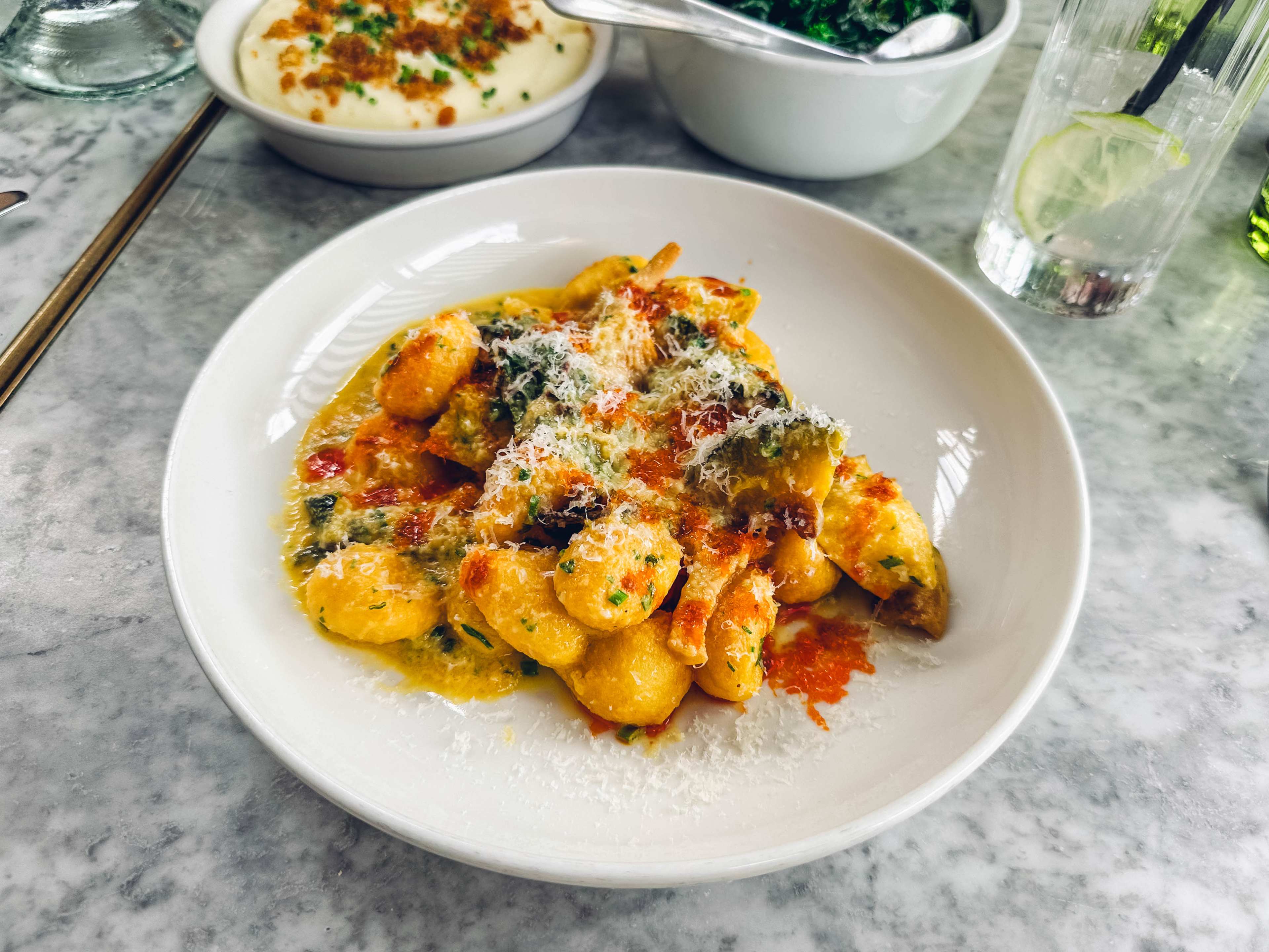 Year-round greenhouse chic is a thing at Beckford Canteen - Review ...