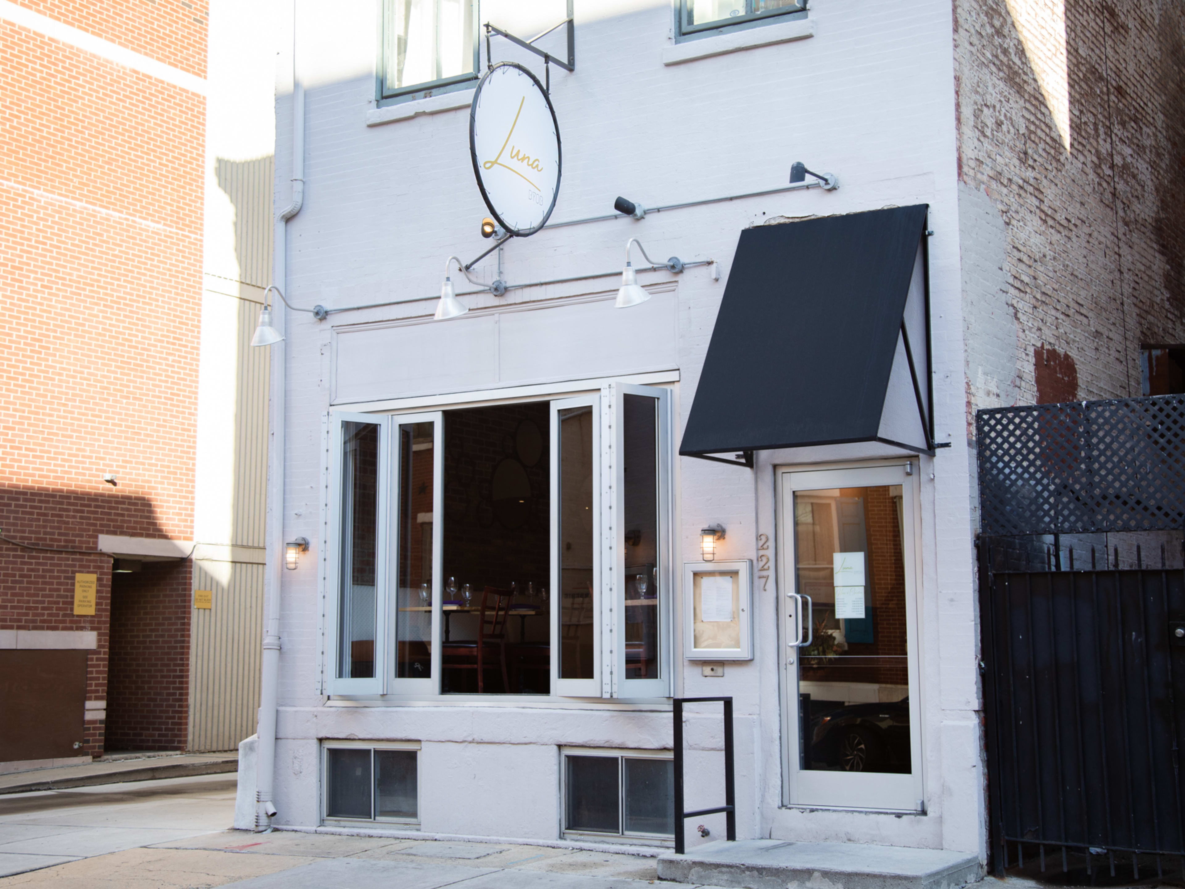 Luna BYOB - Review - Rittenhouse - Philadelphia - The Infatuation