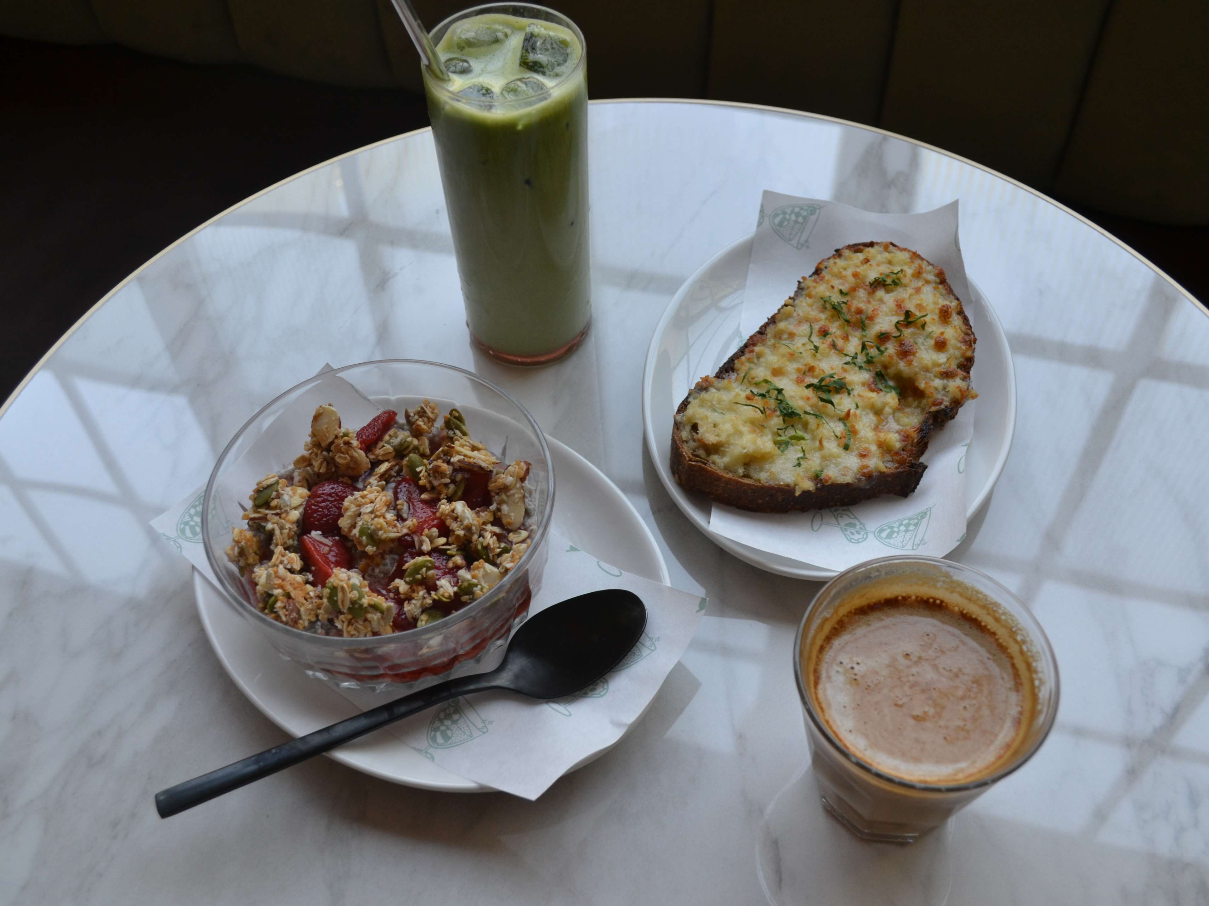 Athena Keke's - Review - Clinton Hill - New York - The Infatuation
