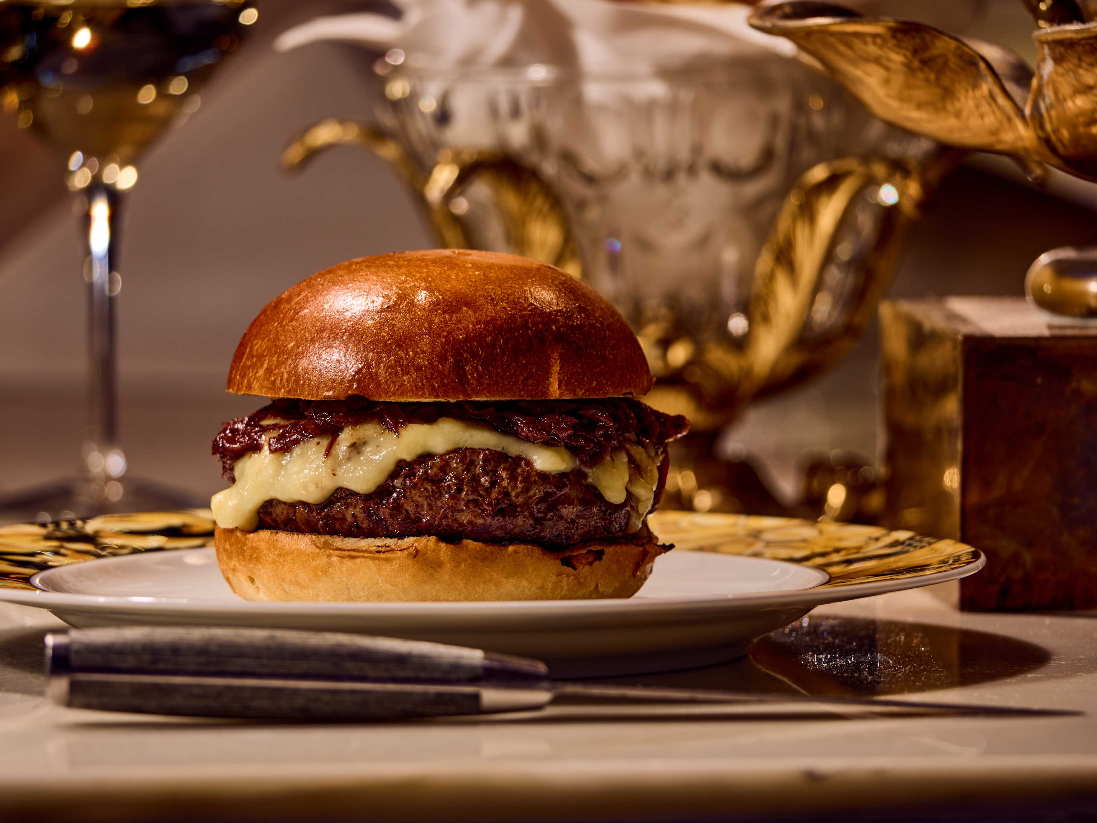 NYC’s Hard-To-Get, Limited Edition Burgers, Ranked - New York - The ...