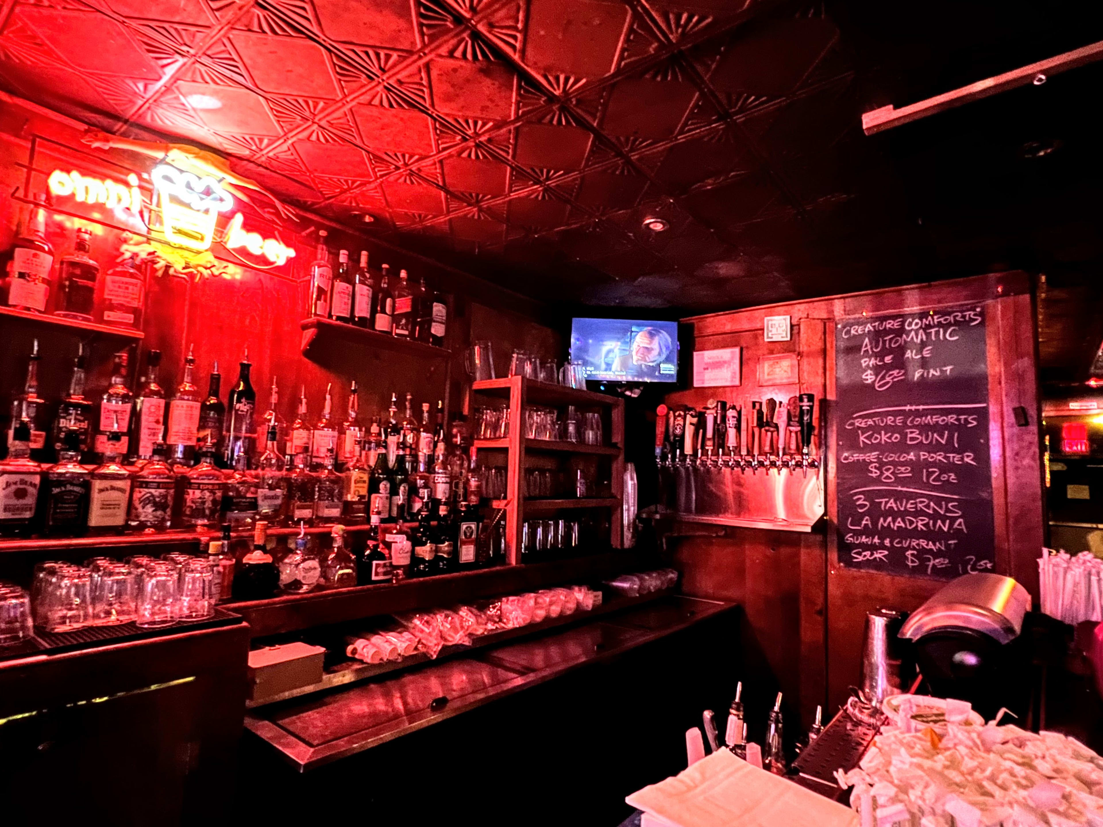 Where To Get Atlanta's Best Wings and Watch Sports - Atlanta - The ...