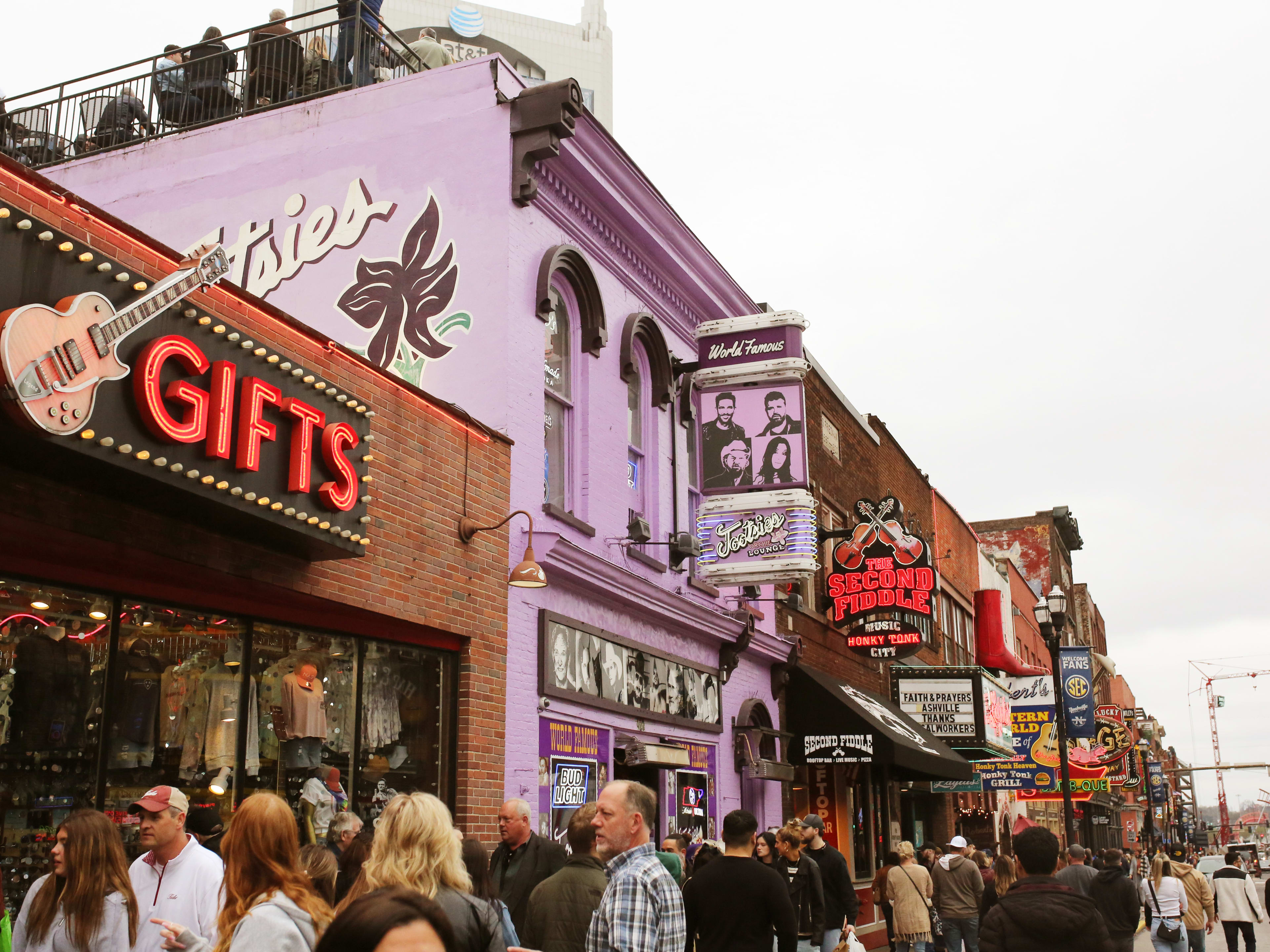 The 21 Best Nashville Bars On & Off Broadway 2023 - Nashville - The ...