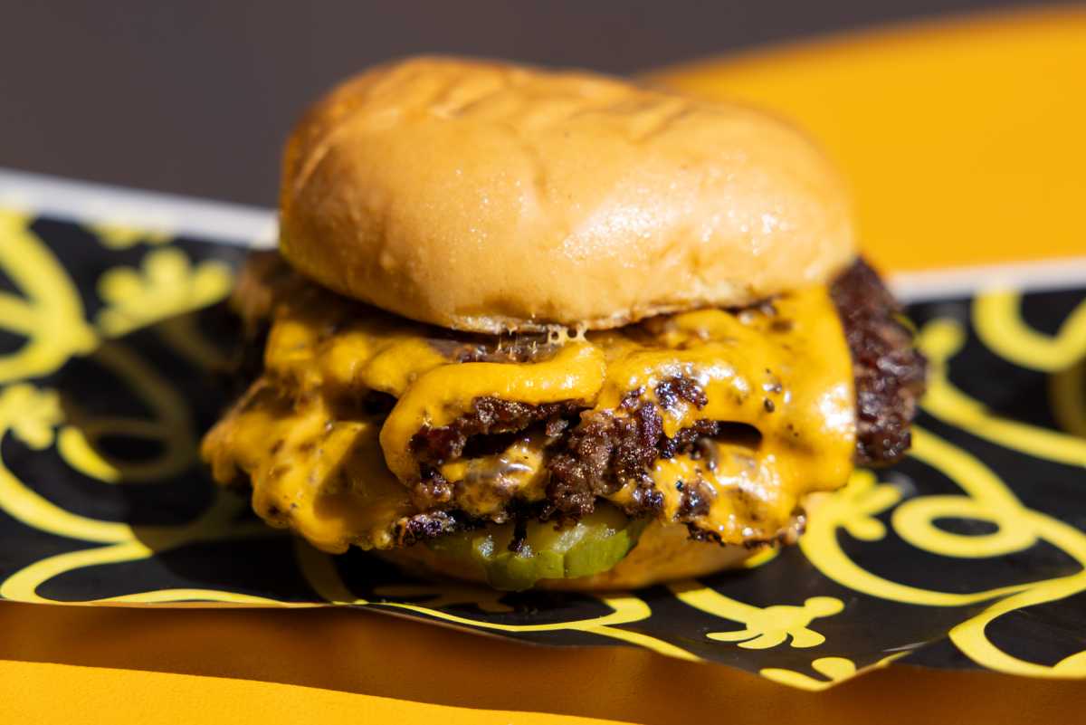 Smiley’s has the best combo in town—smashburgers and nostalgia - Review ...